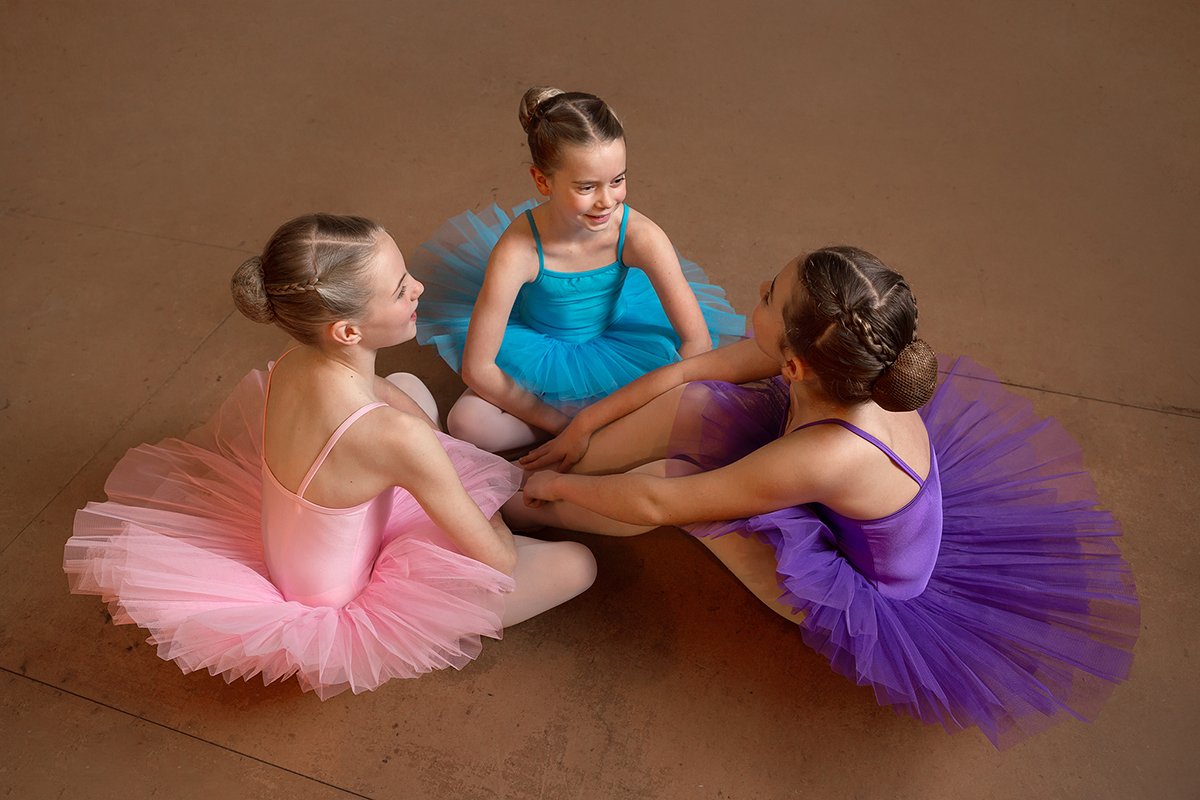 Home [www.camberleydanceacademy.co.uk]