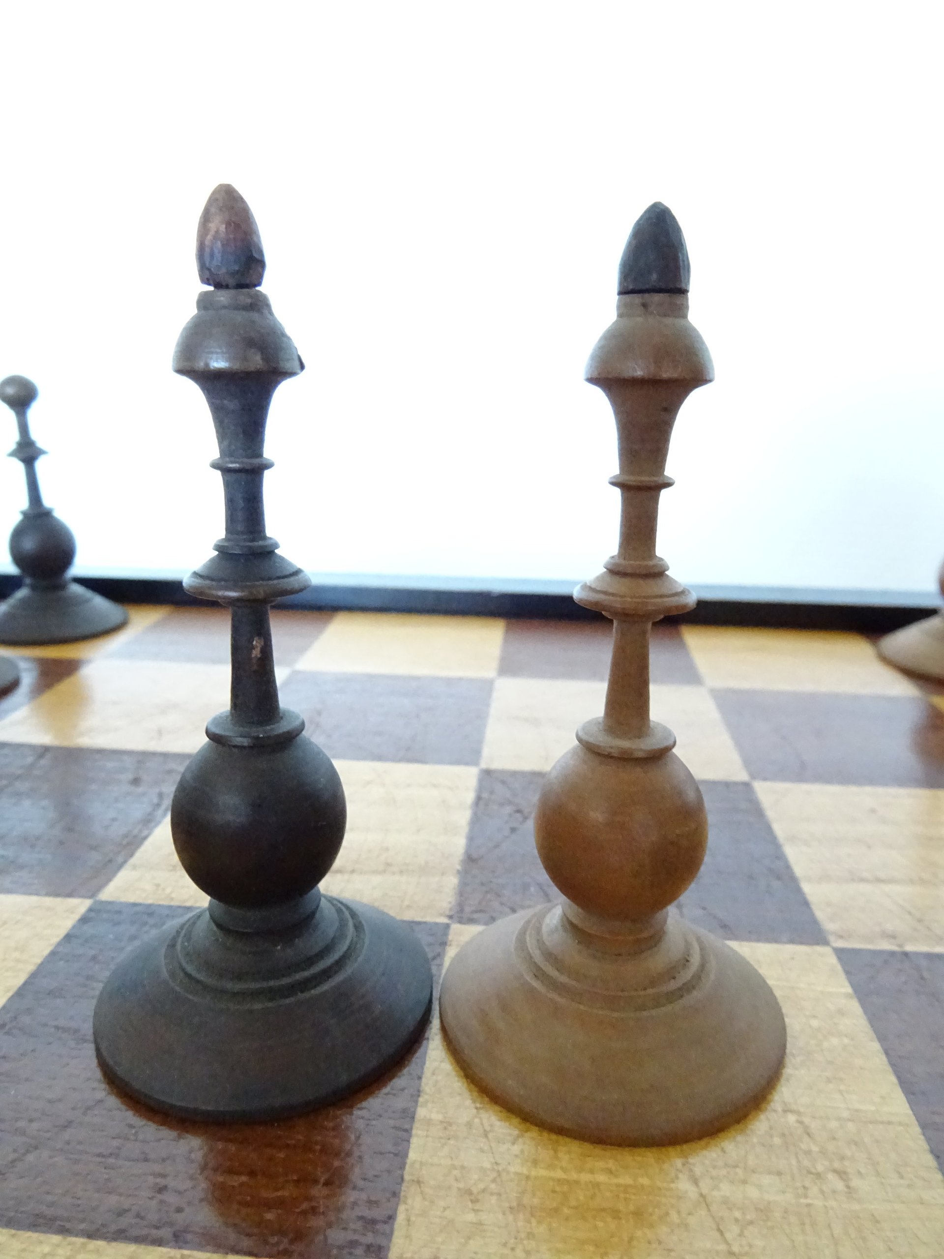 Dutch Chess Set, late 18th c.