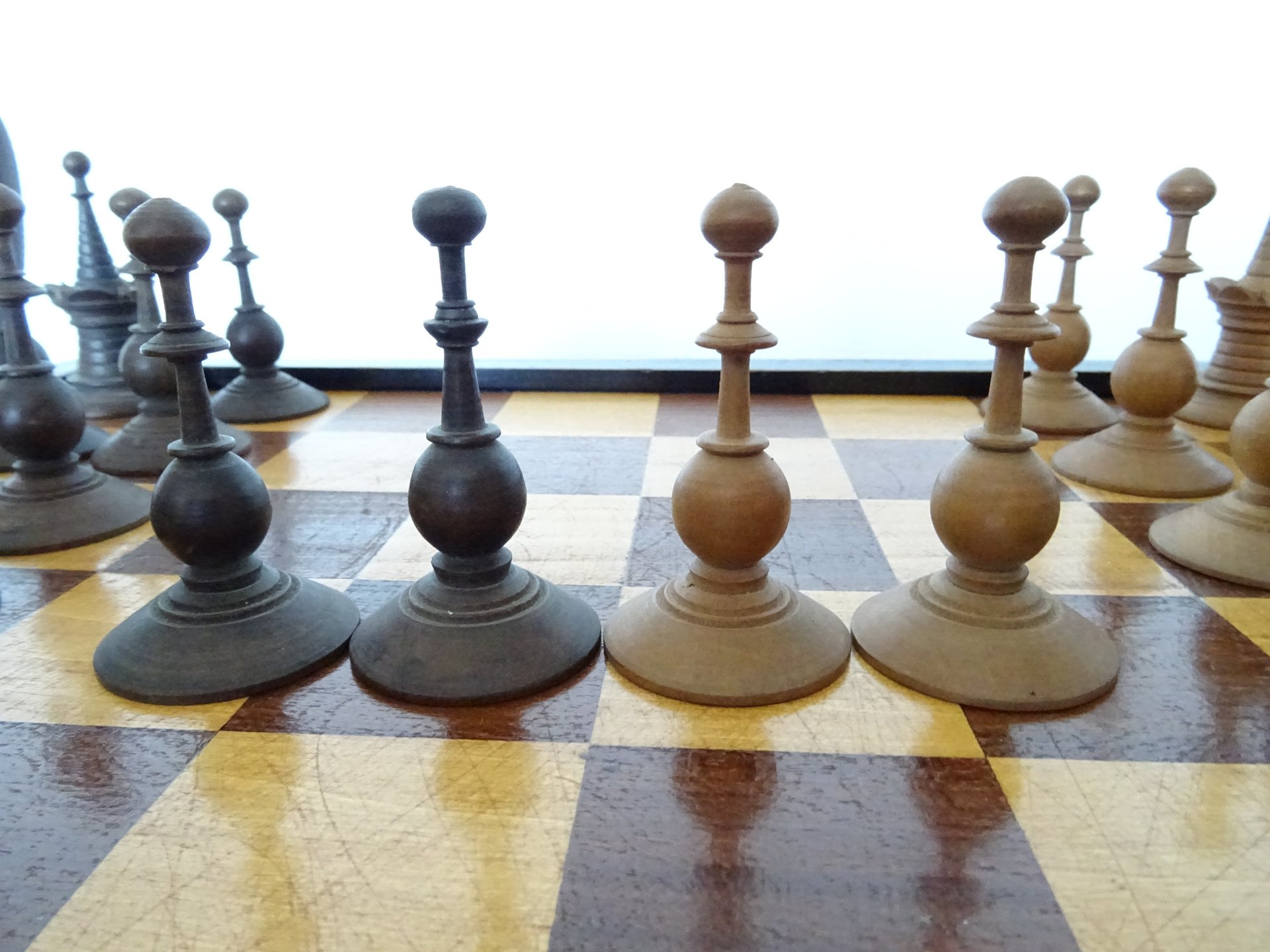 Dutch Chess Set, late 18th c.