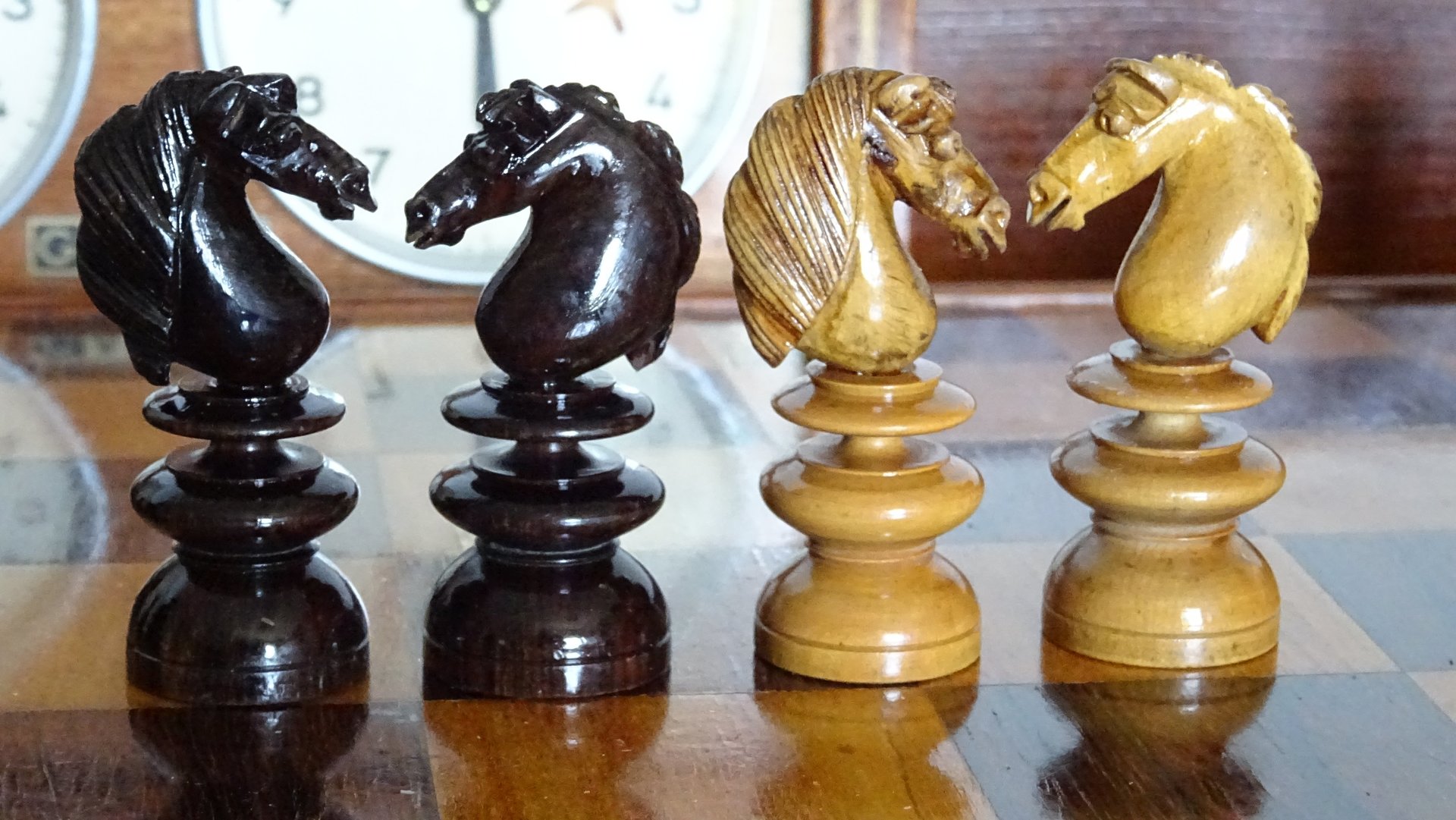 Old English Chess Set, "St. George" Pattern, Calvert, ca. 1820