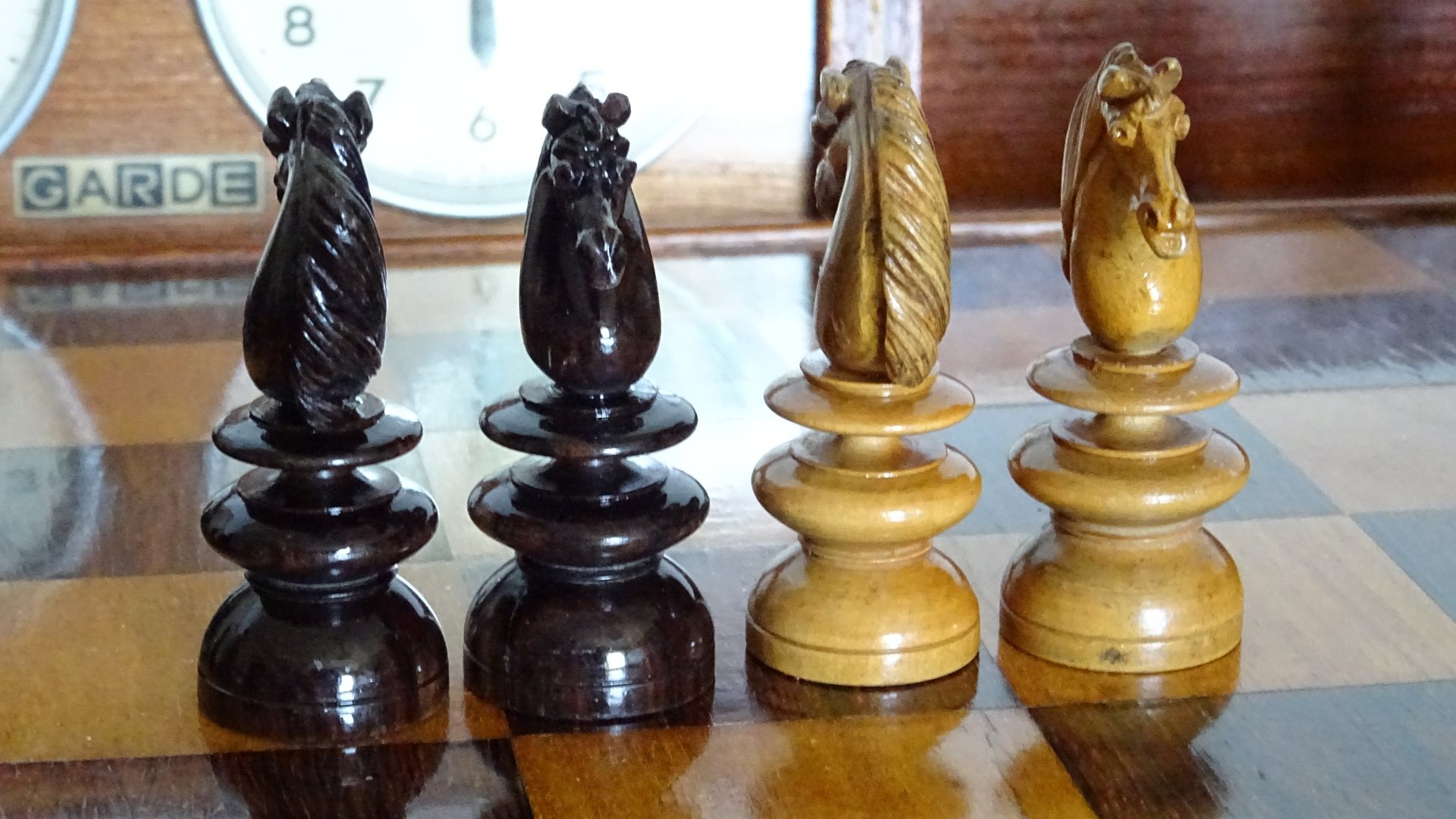 Old English Chess Set, "St. George" Pattern, Calvert, ca. 1820