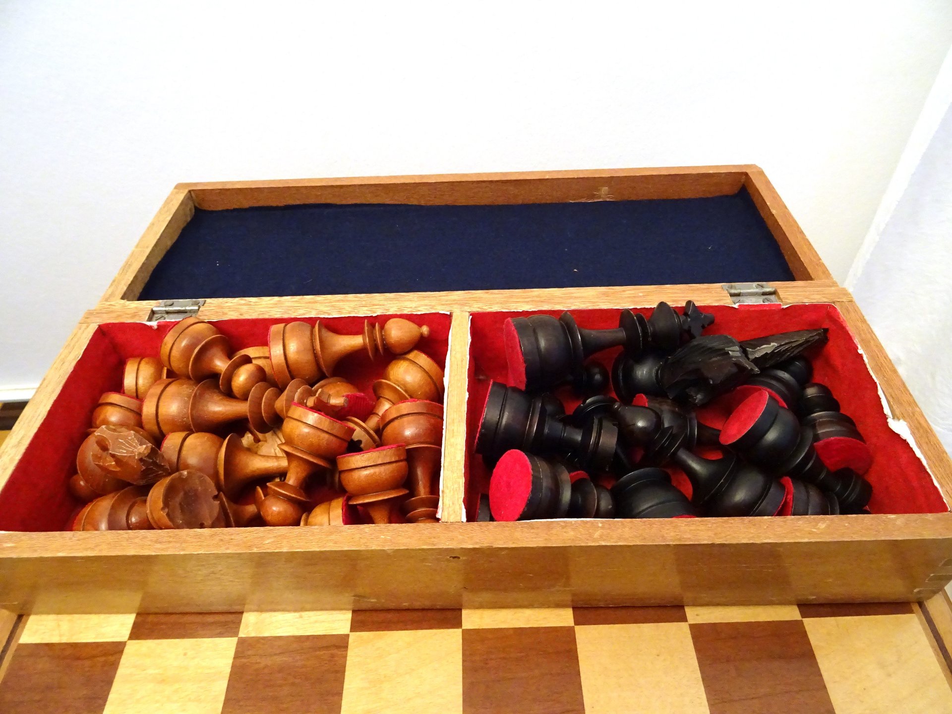 Philippine Staunton Chess Set, Club Size (4.25"), ca. 1950-1970