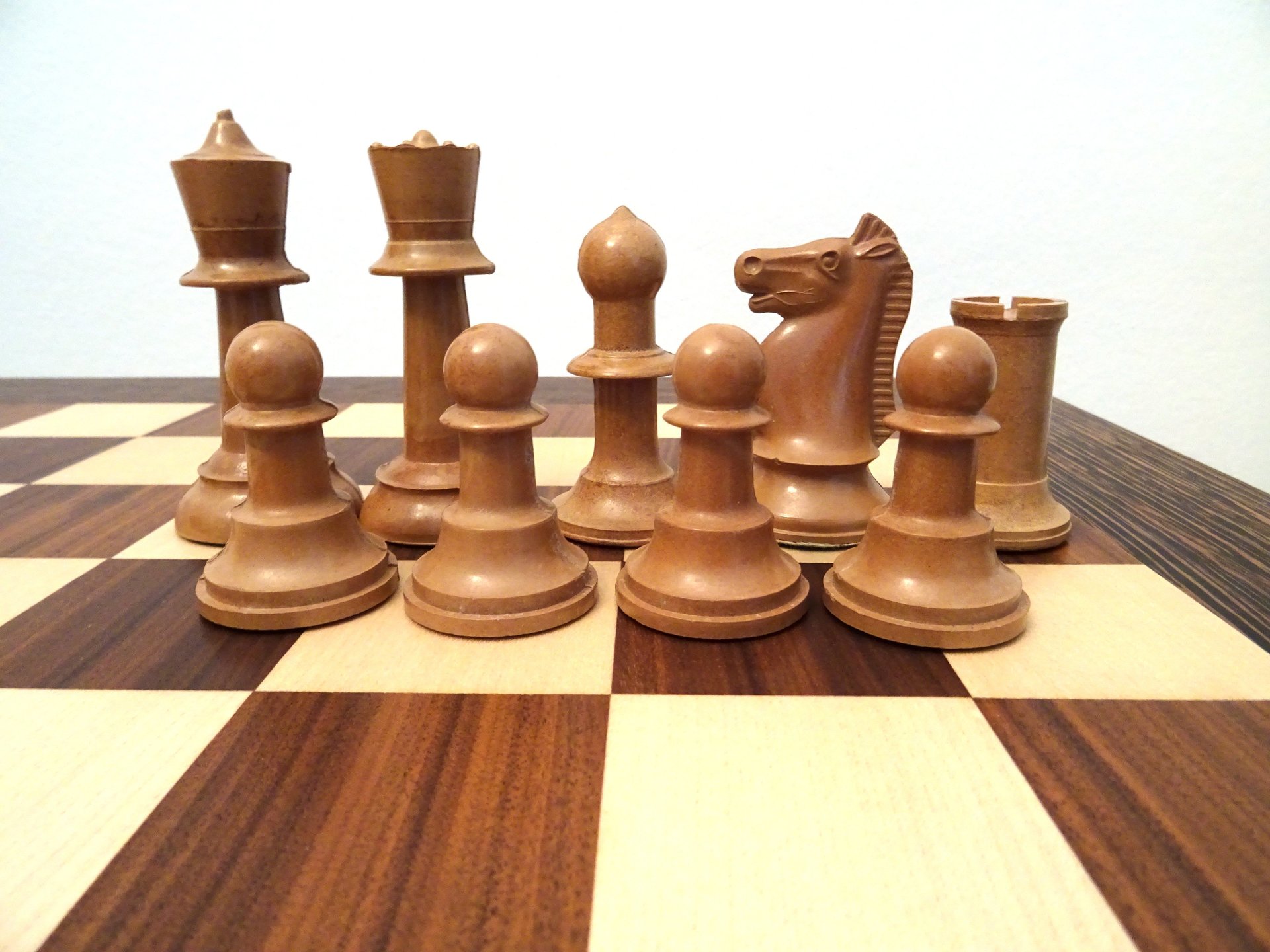 Bulgarian Plastic Varna Chess Set, ca. 1980