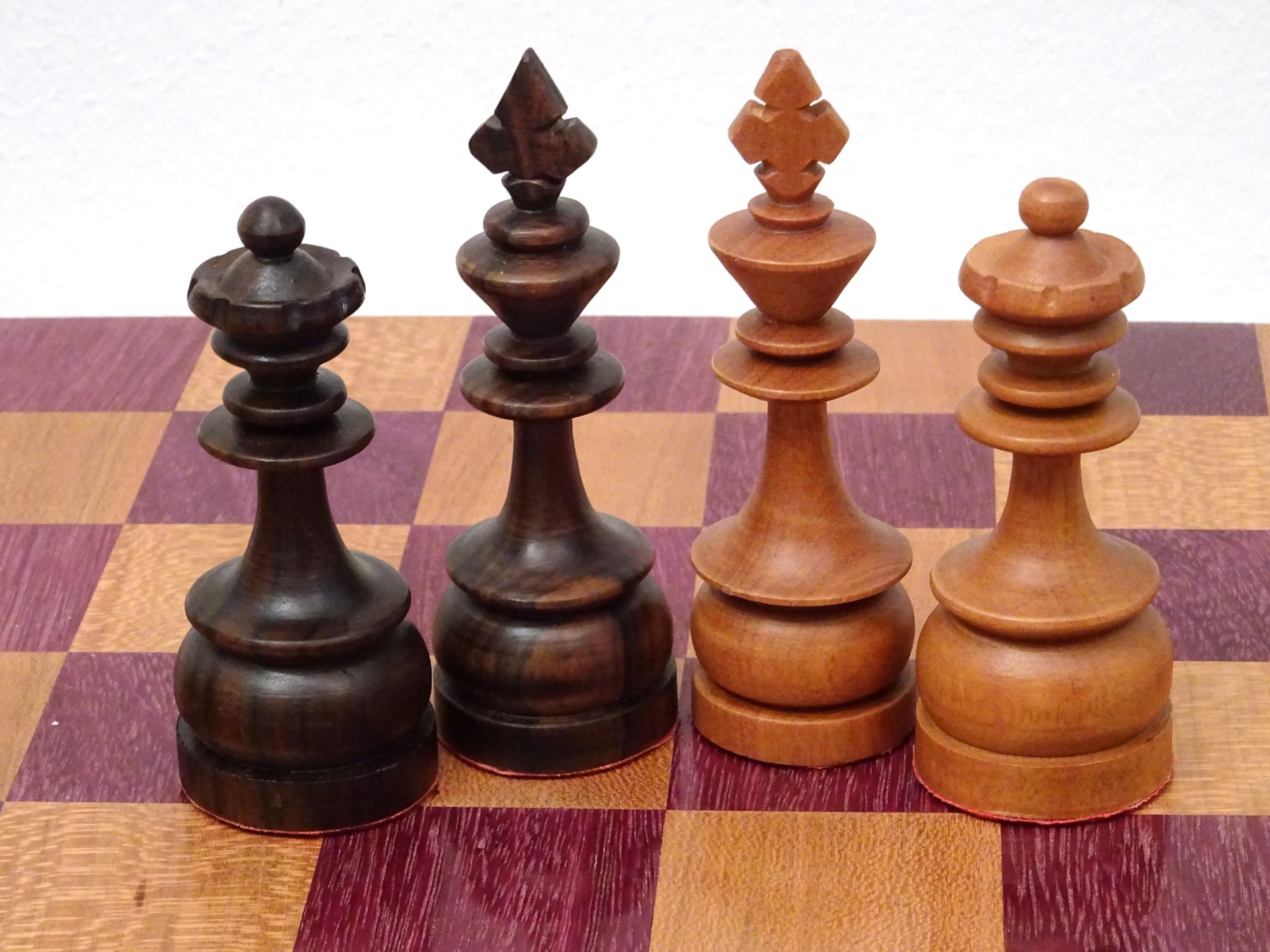 Philippine Staunton Chess Set, 3.93" (10 cm), A.P.F.v.Rolland, 1960-1980