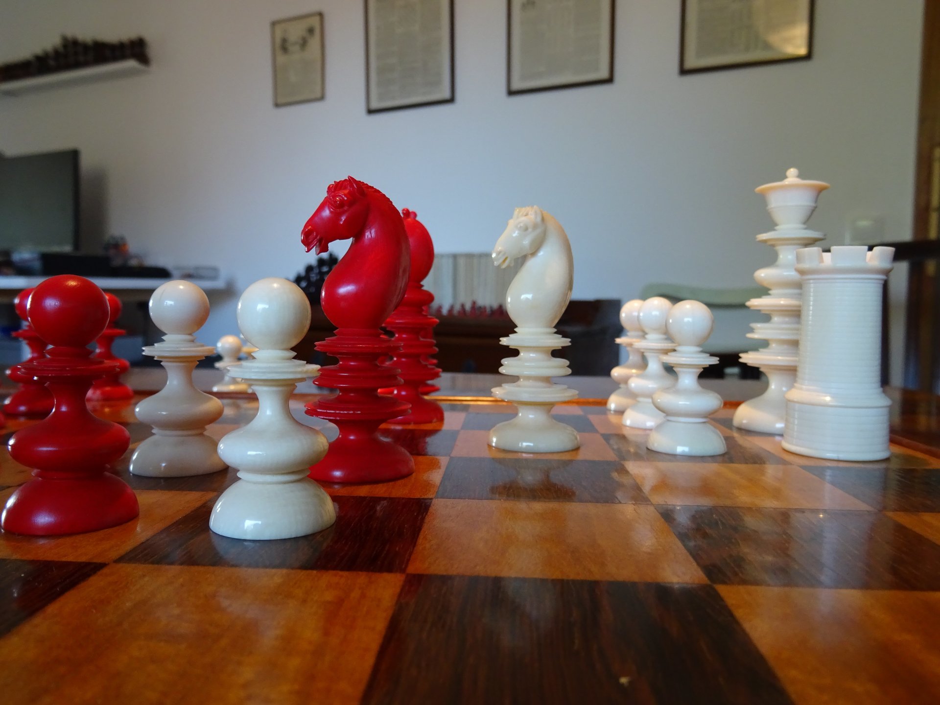 English Ivory Chess Set, "St. George" Pattern, Calvert, ca. 1830