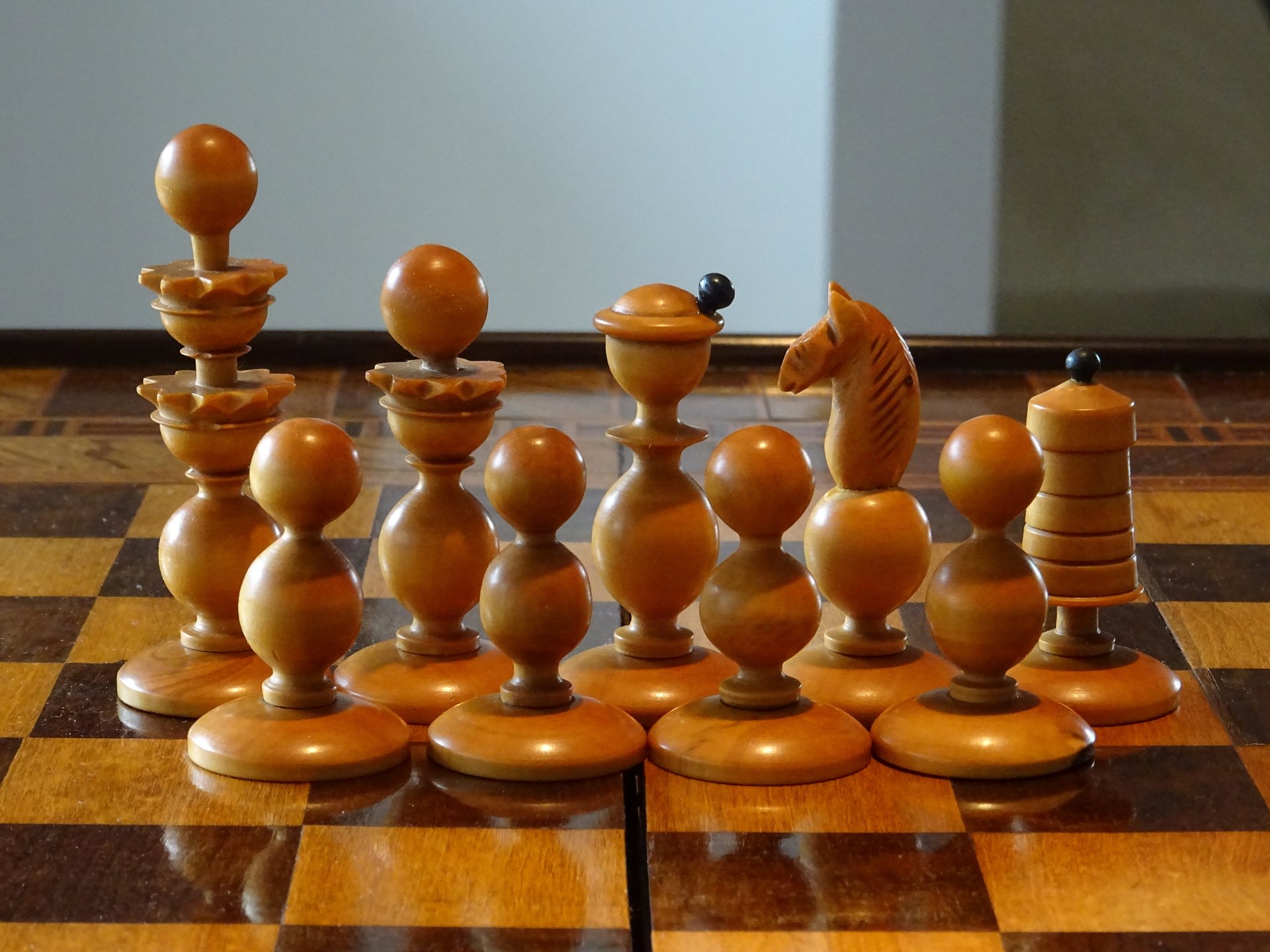 Austrian "Biedermeier" Coffeehouse Chess Set, ca. 1820-1840