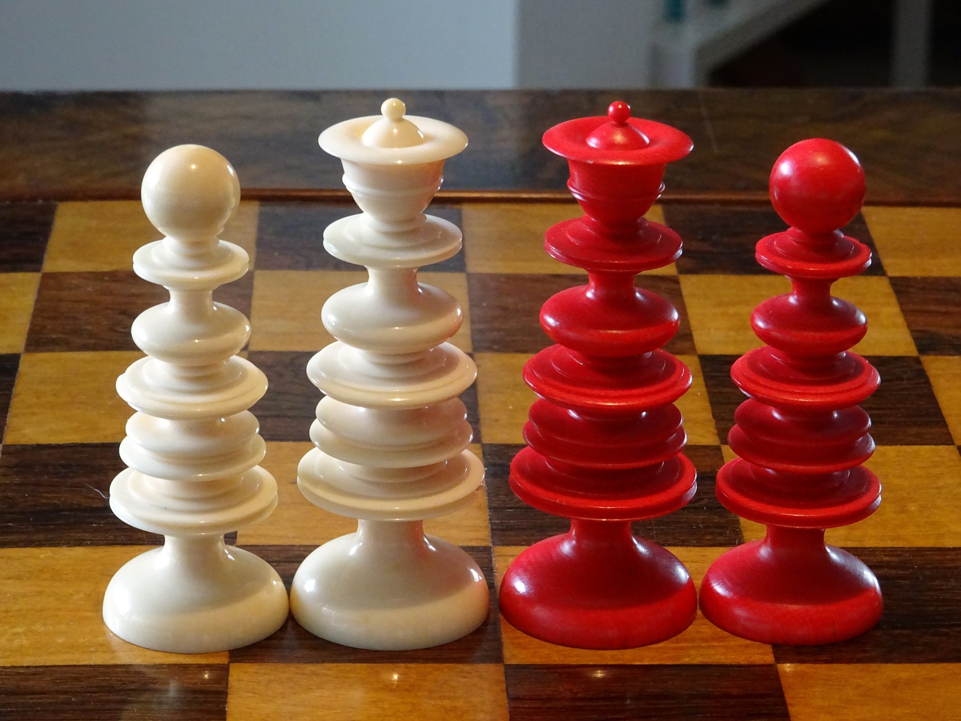 English Ivory Chess Set, "St. George" Pattern, Calvert, ca. 1830