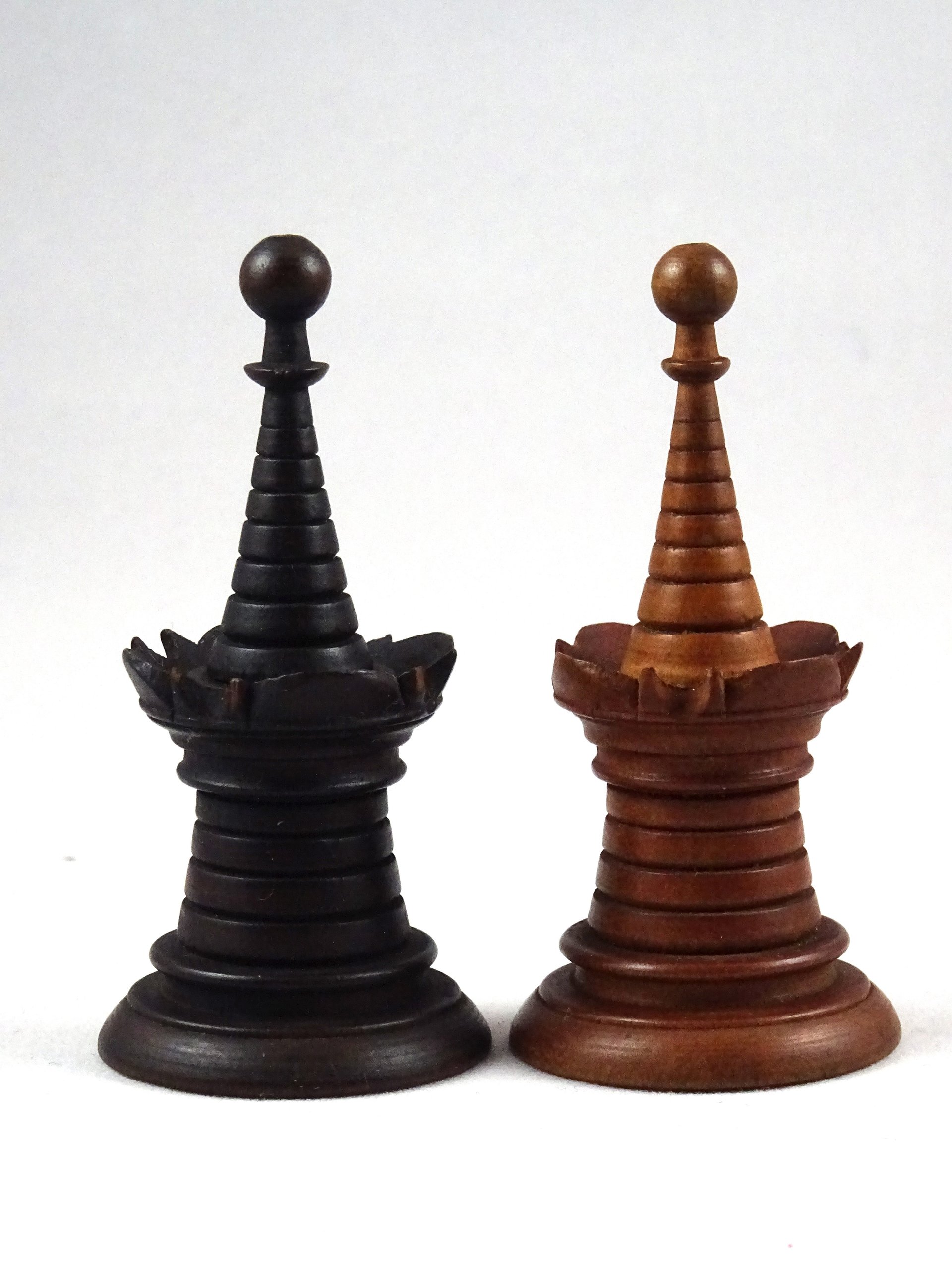 Dutch Chess Set, late 18th c.