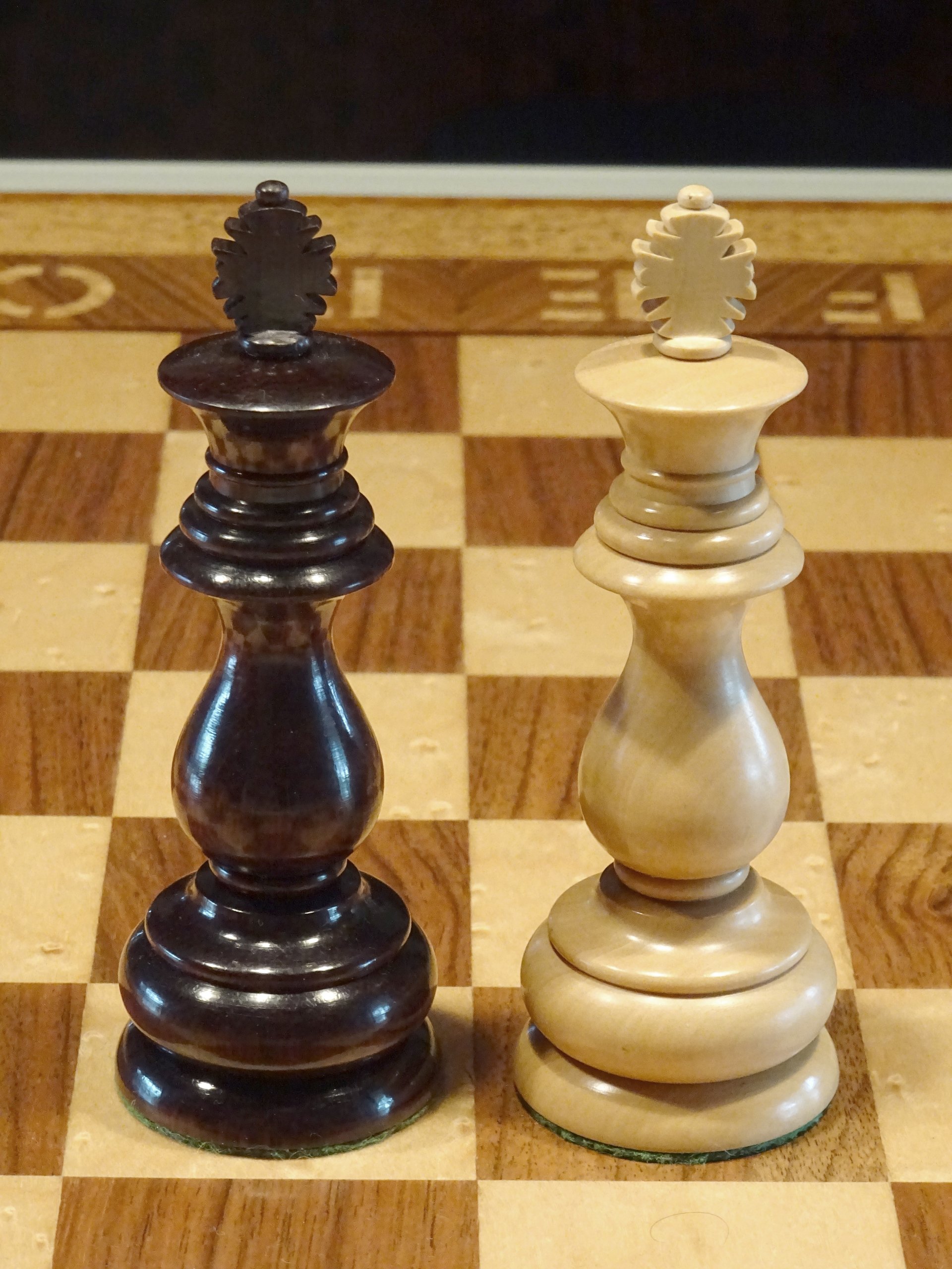 1919 Marcel Duchamp Inspired Chess Set (Chessbazaar)