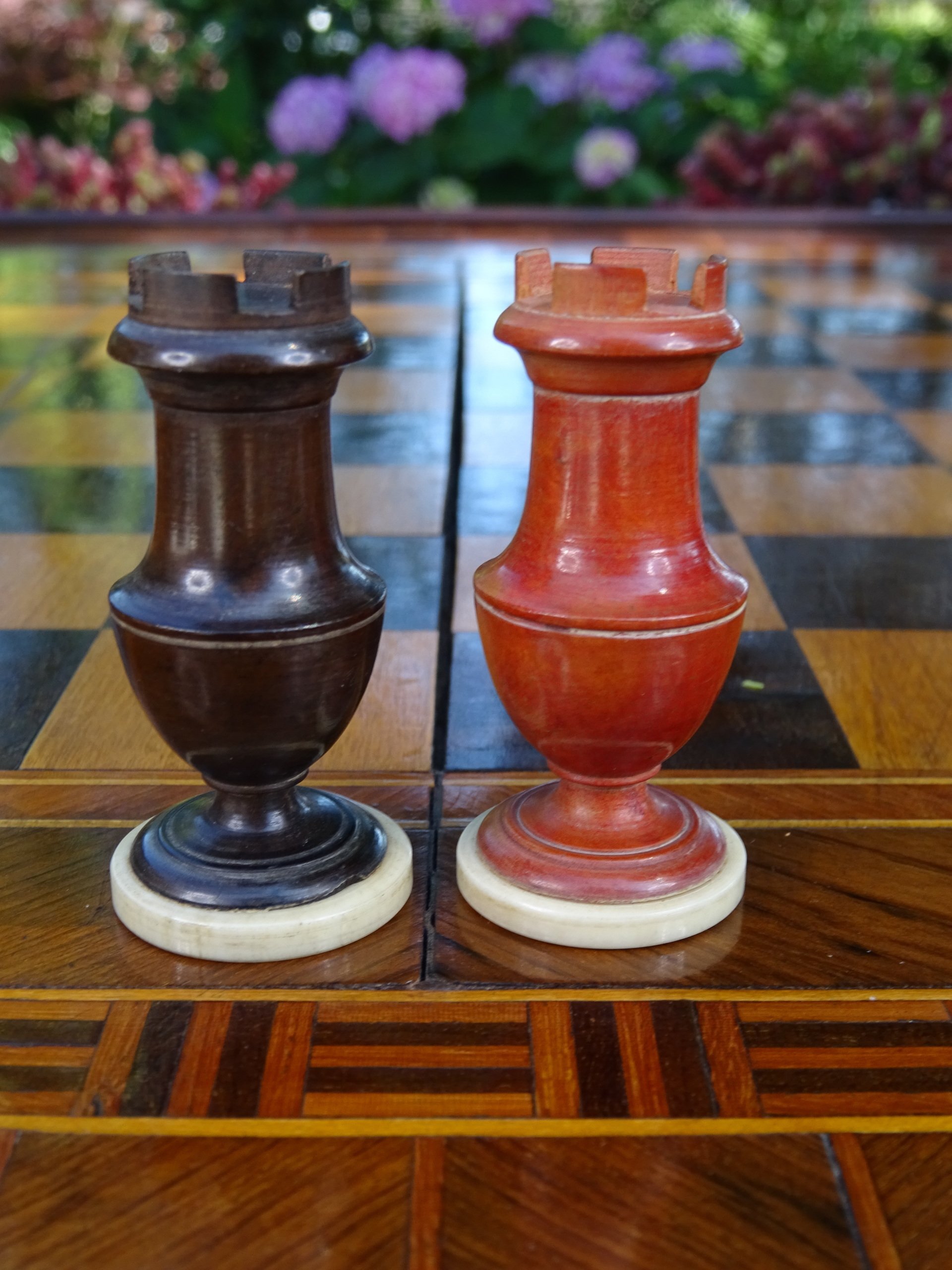 French Lyon Chess Set, ca. 1780-1820