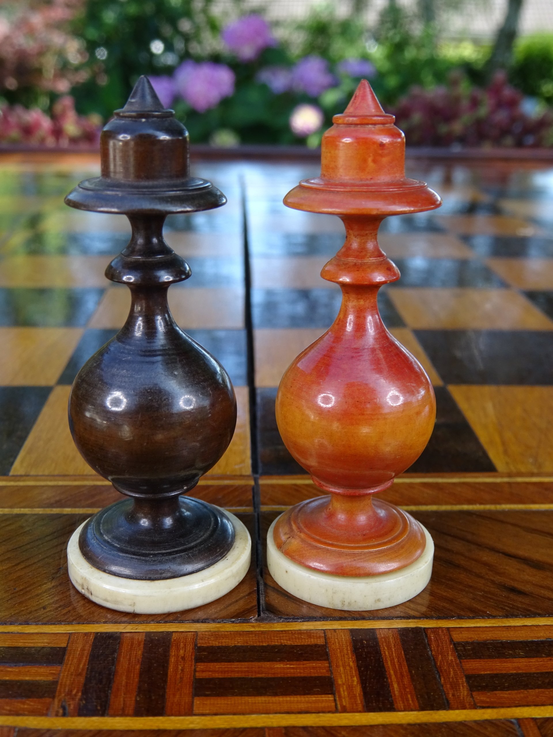 French Lyon Chess Set, ca. 1780-1820