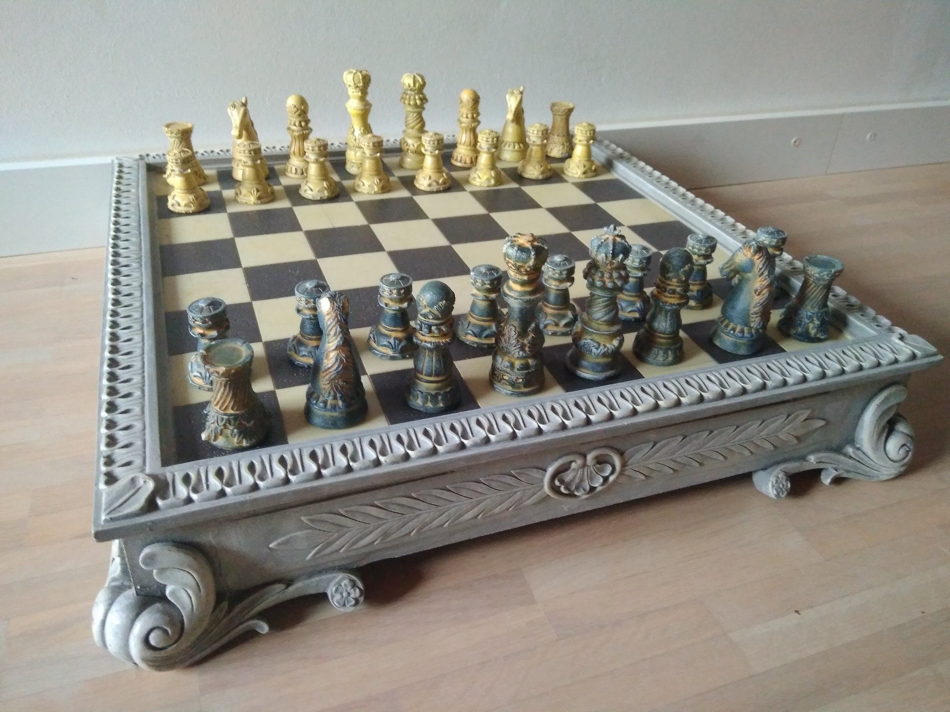 Spanish Chess Set, 17th Century Reproduction