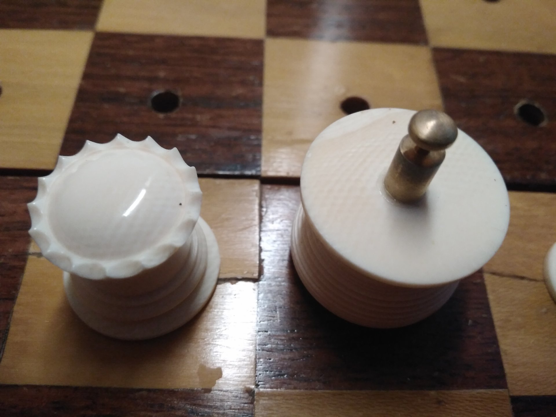 Jaques "In Statu Quo" Ivory Travelling Chess Set, ca. 1880