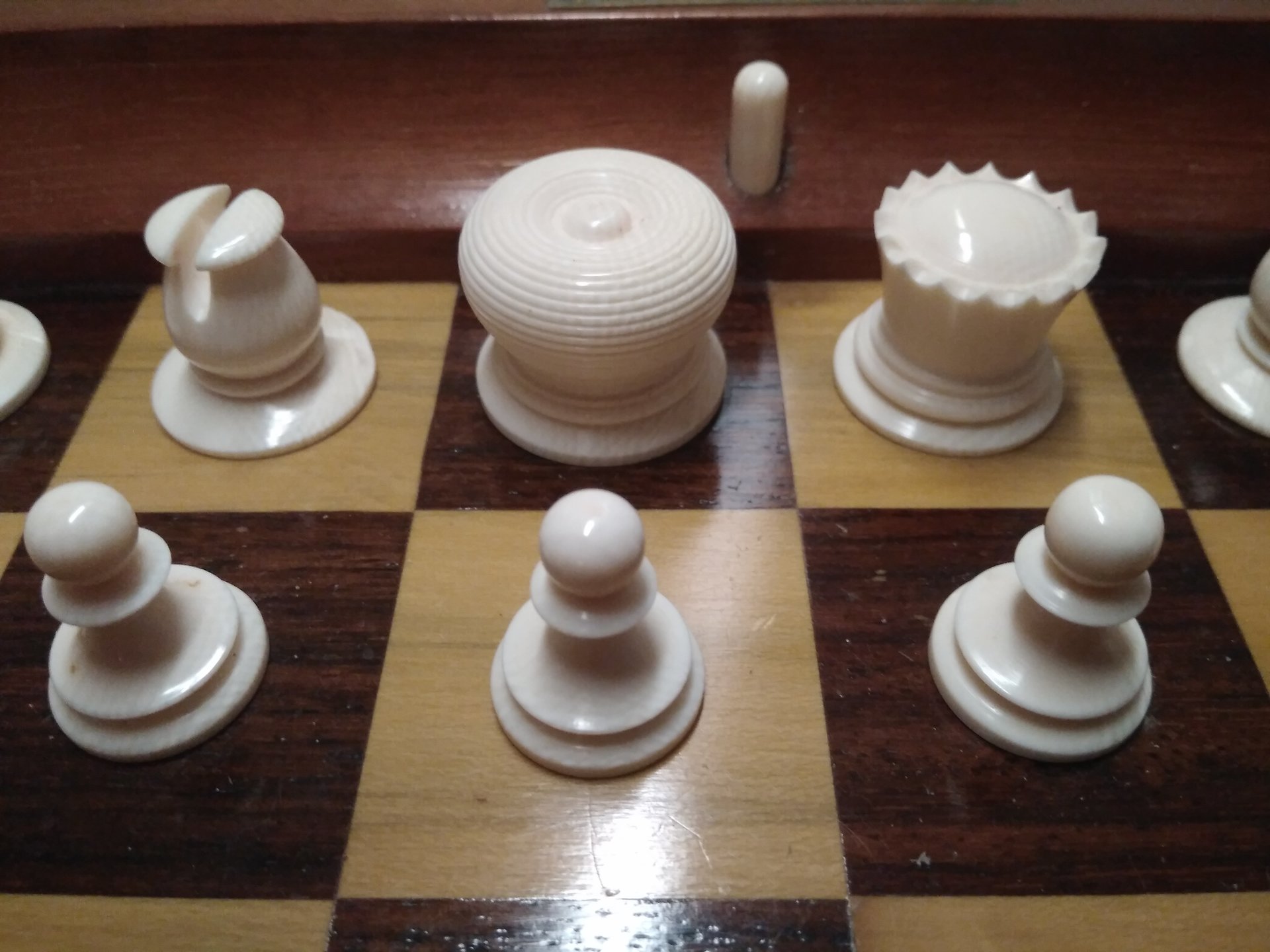 Jaques "In Statu Quo" Ivory Travelling Chess Set, ca. 1880