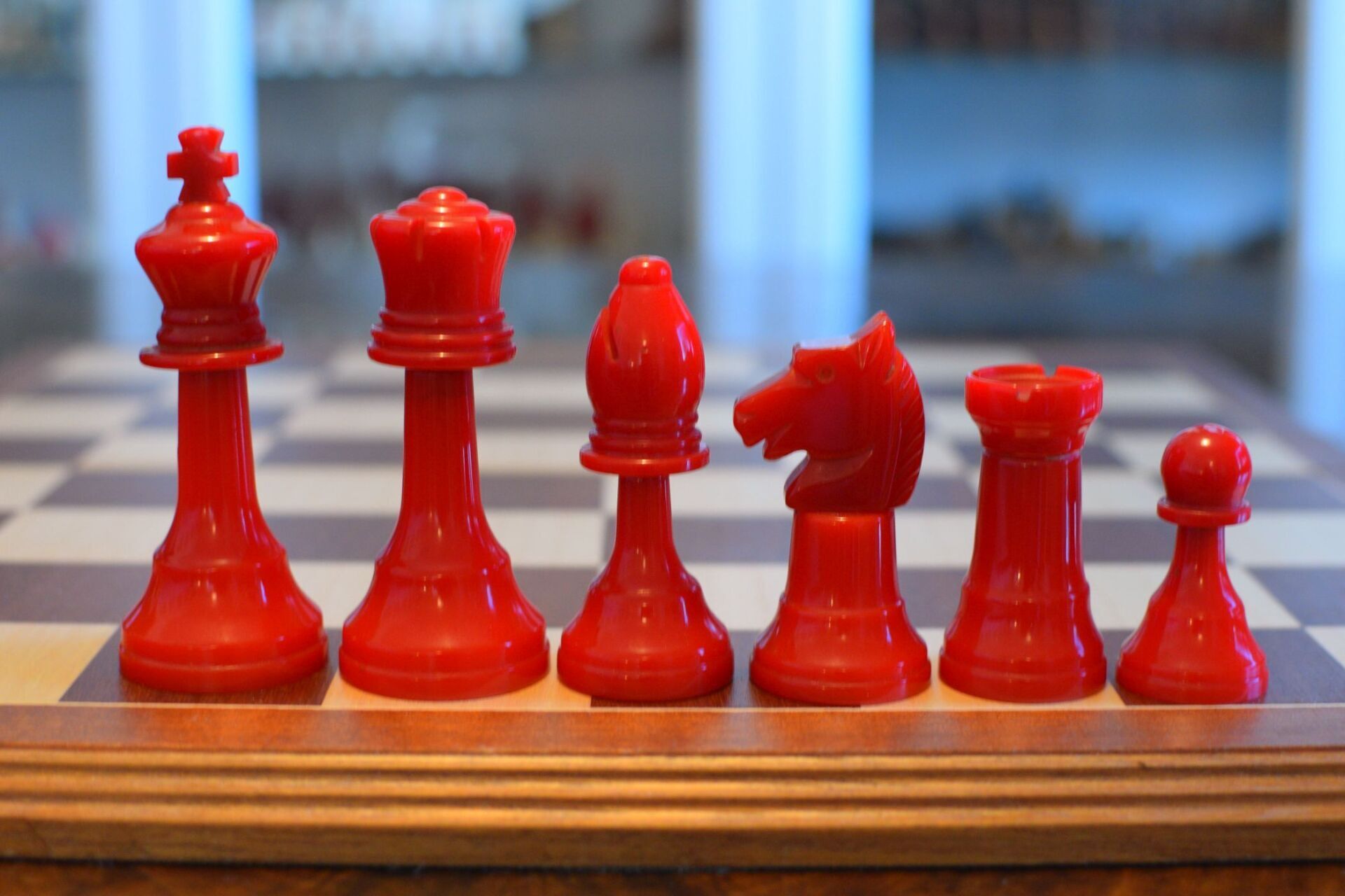 American Catalin Chess Set by E.S.Lowe, ca. 1946