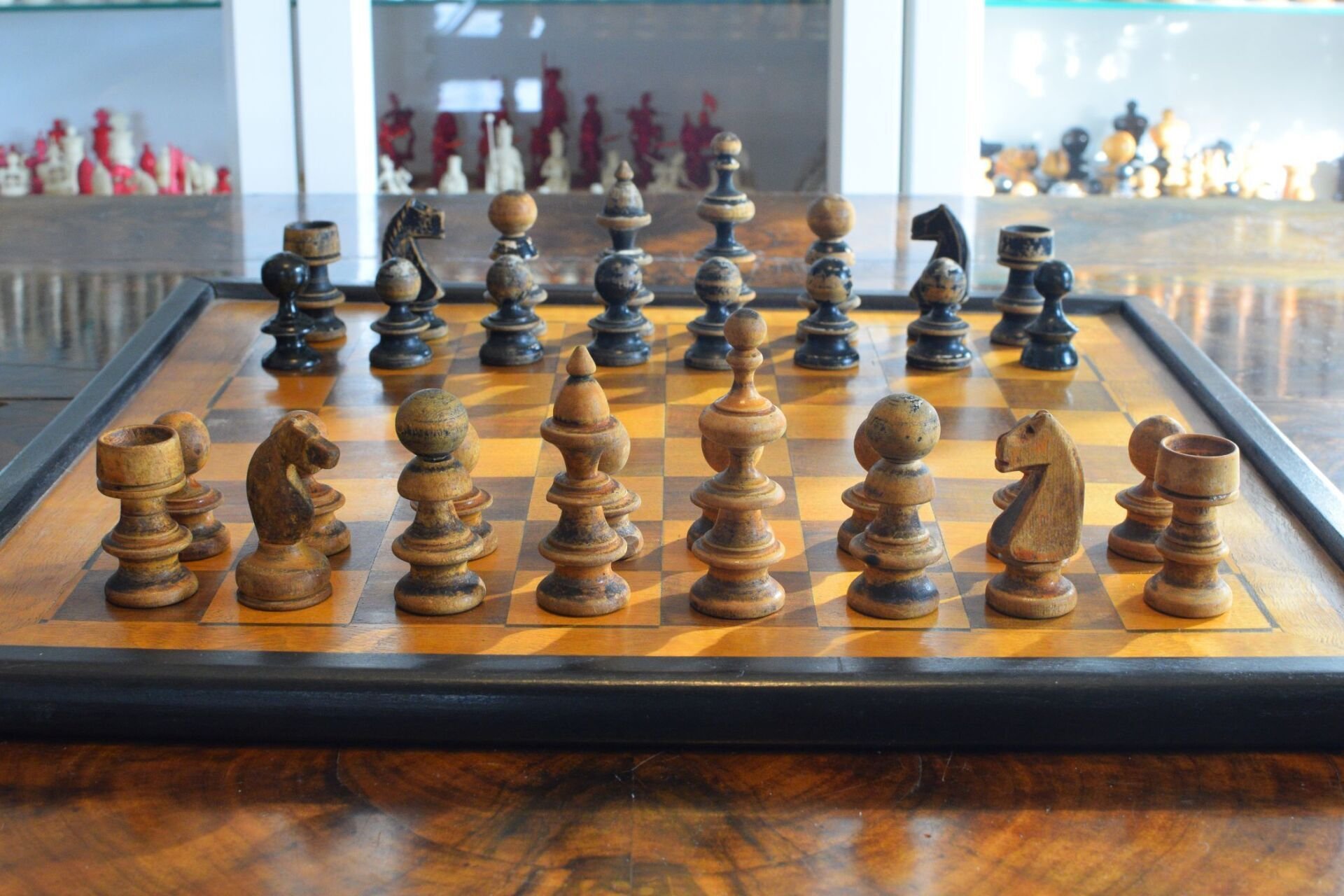 Holger's Antique Chess Set Collection
