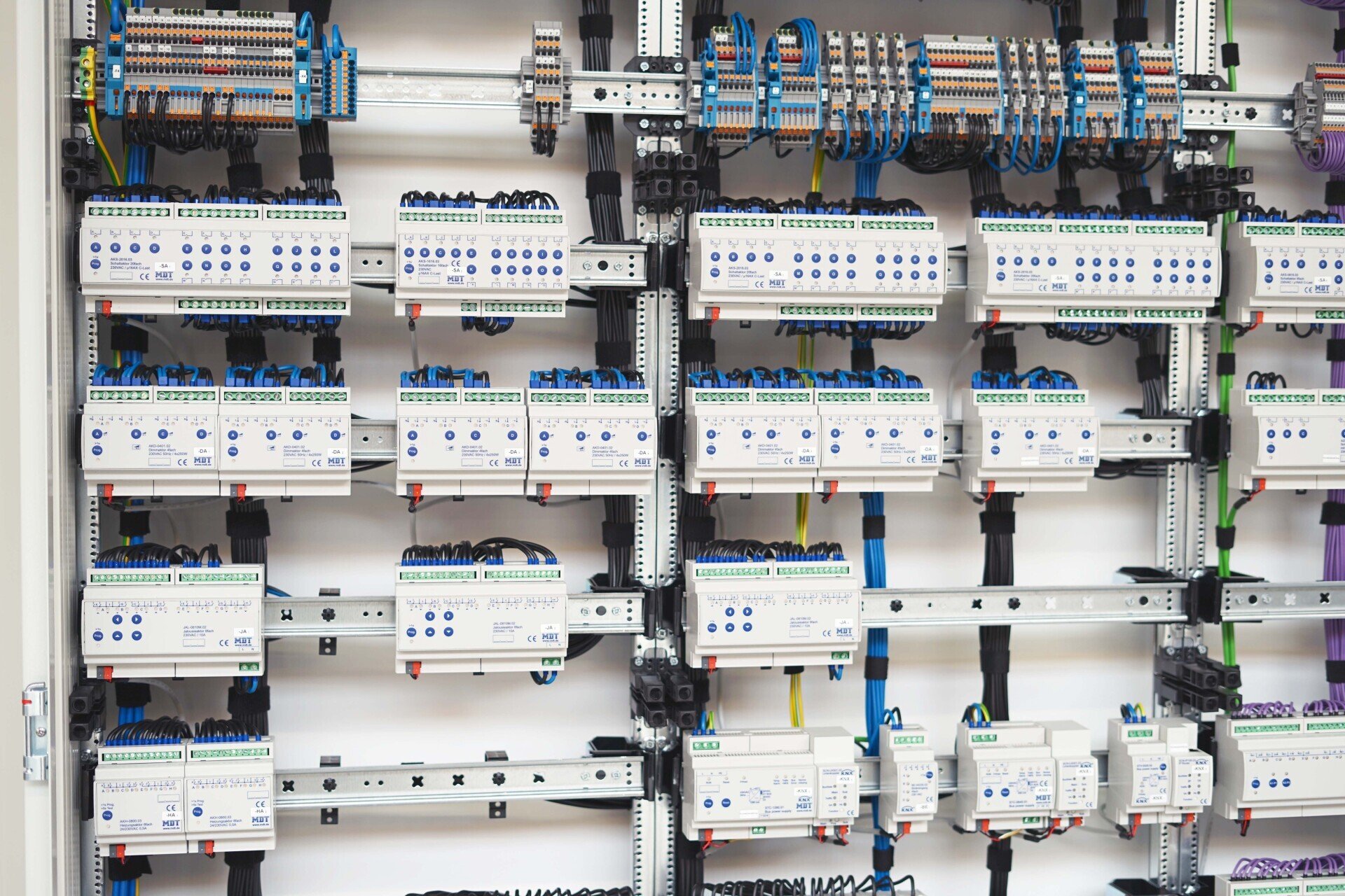 Manfred Meier - KNX Planungen - deutschlandweit