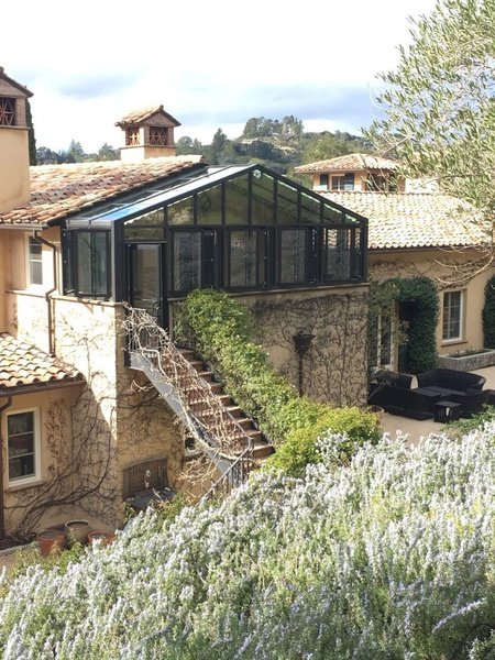 BotanicalGreenhouse.com for Your Custom Greenhouse