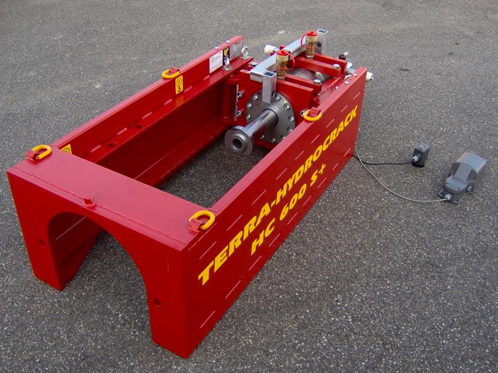 Aquarex Équipement - Machine de réhabilitation par éclatement TERRA ...