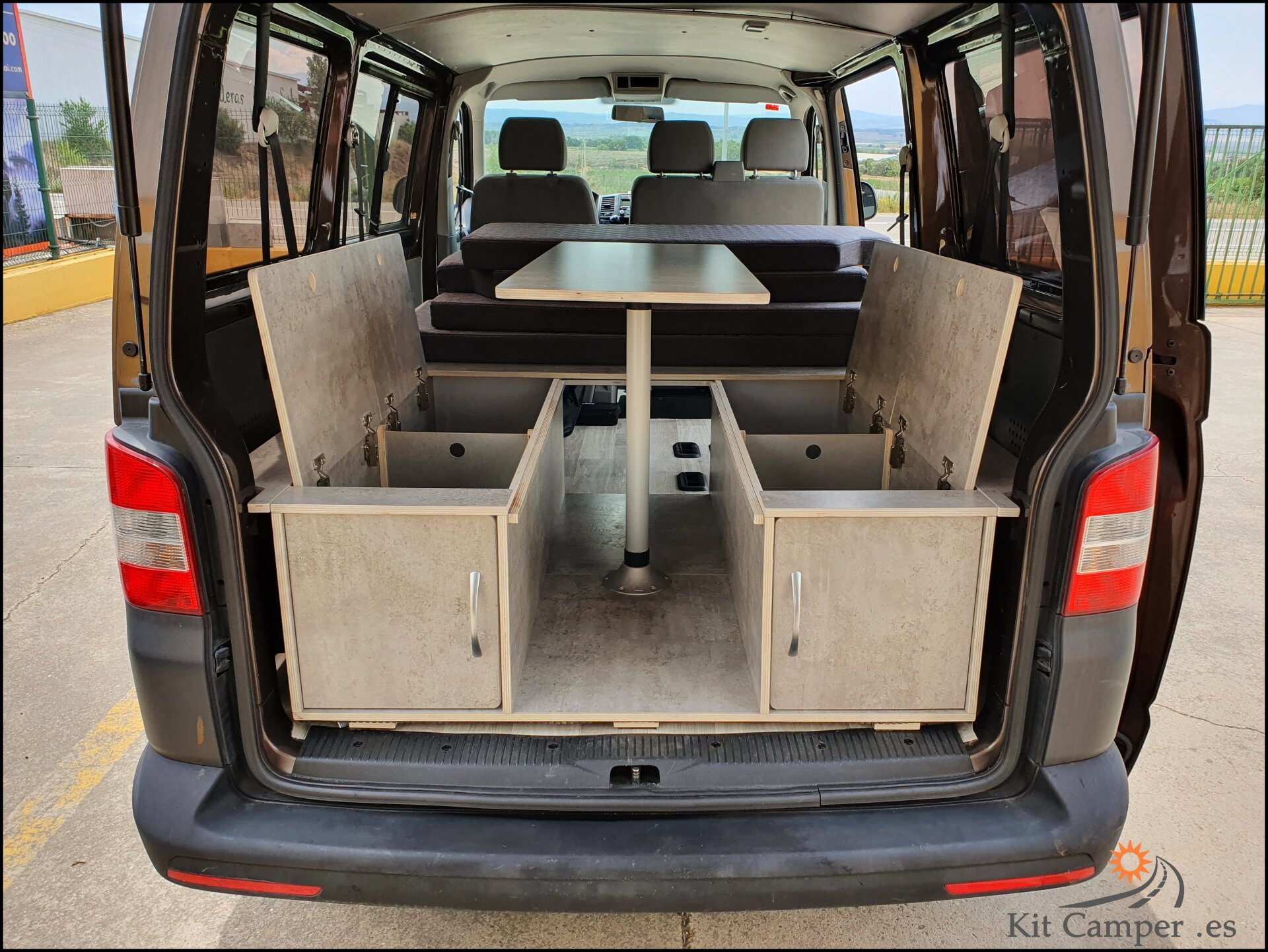 Kit Mueble Camper para Camperizar Volkswagen T5 Transporter y Multivan
