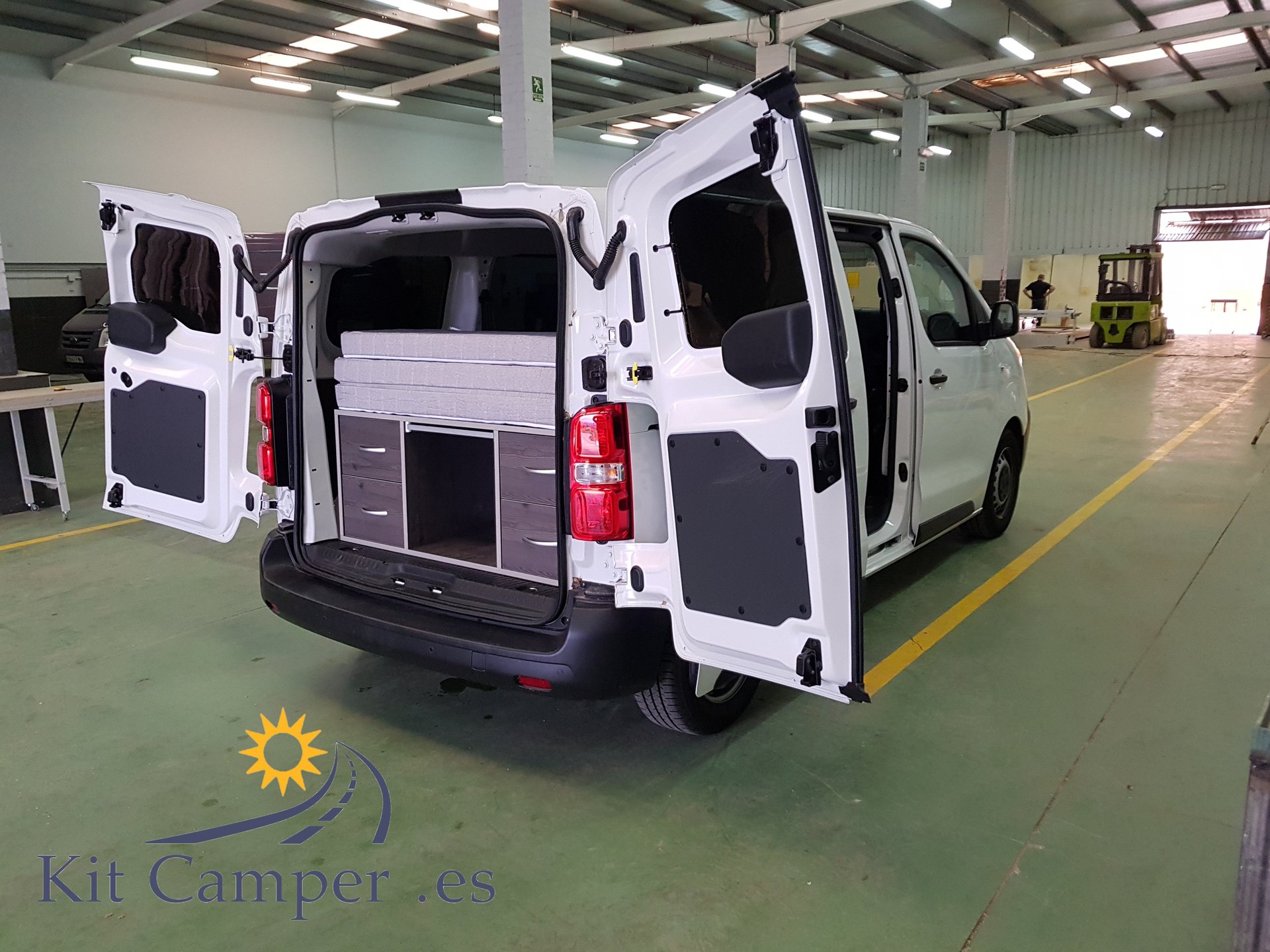mueble camper citroen jumpy, kit camper citroen jumpy, peugeot expert