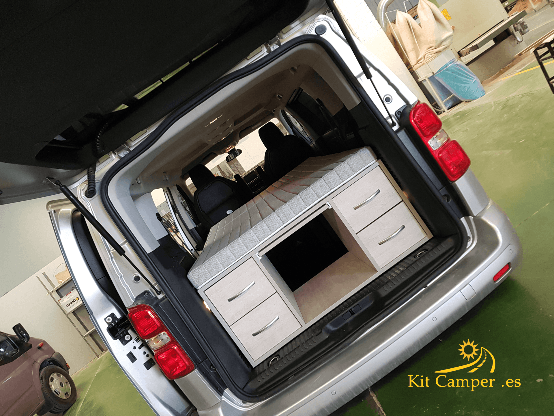 fotos de furgonetas camper