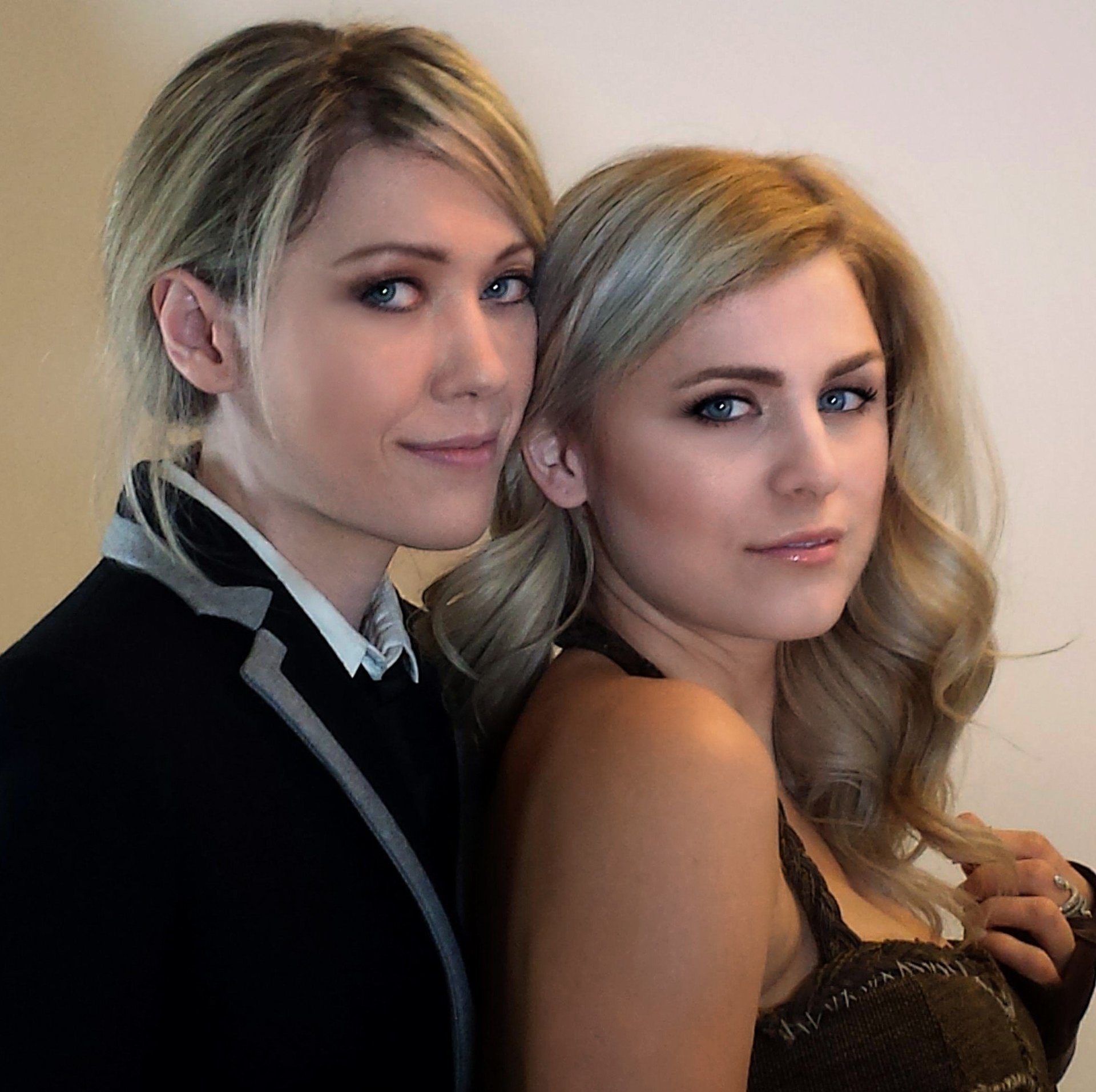 Girl/Girl Scene - The Official Website for the TV Series