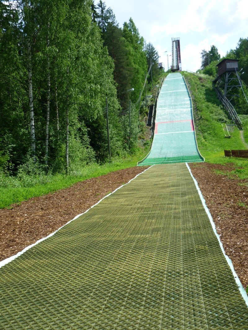 Skitrax World - Where snow is missing