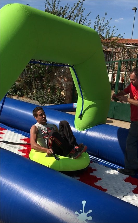 Inflatable tubing track