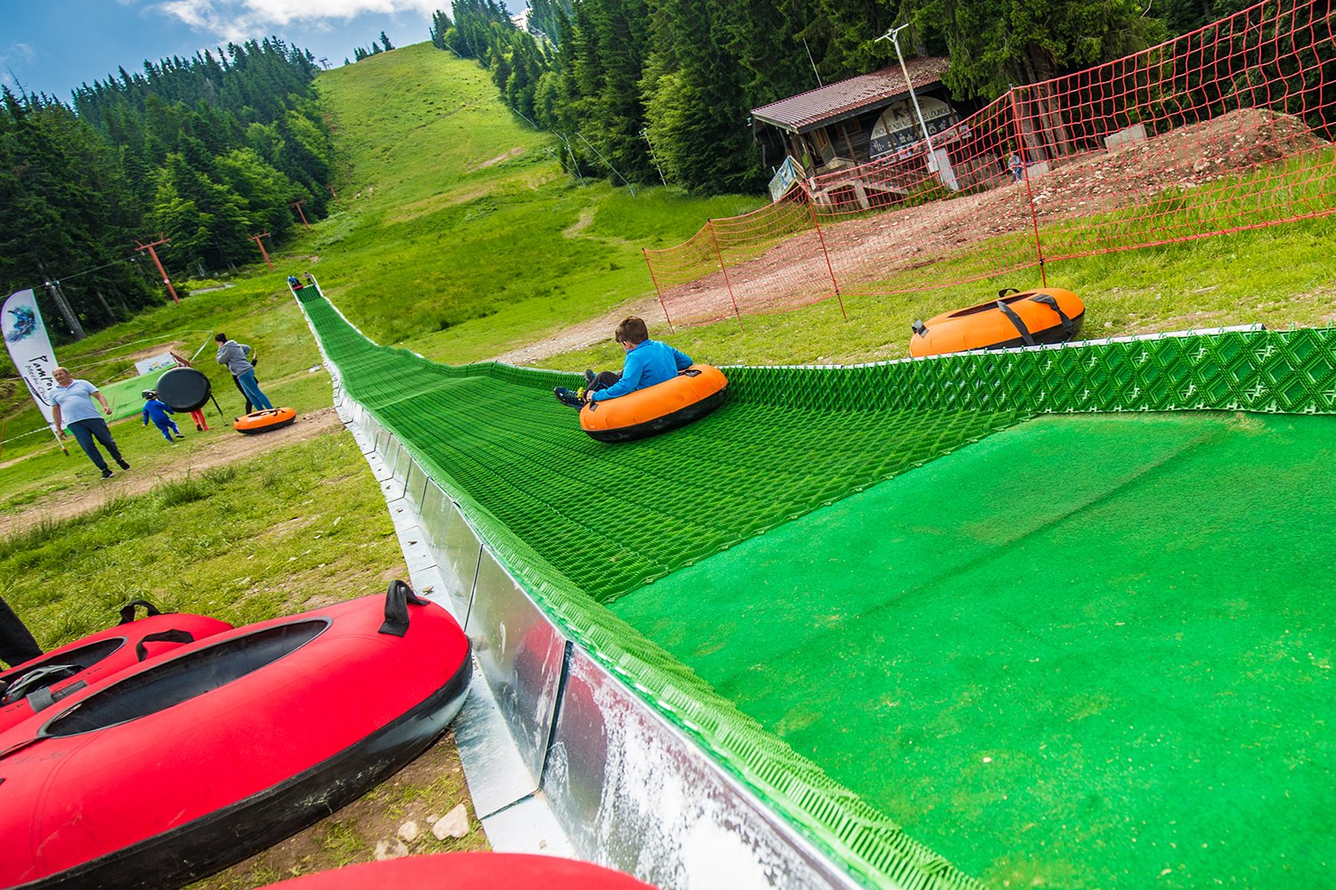 Skitrax World - Where snow is missing