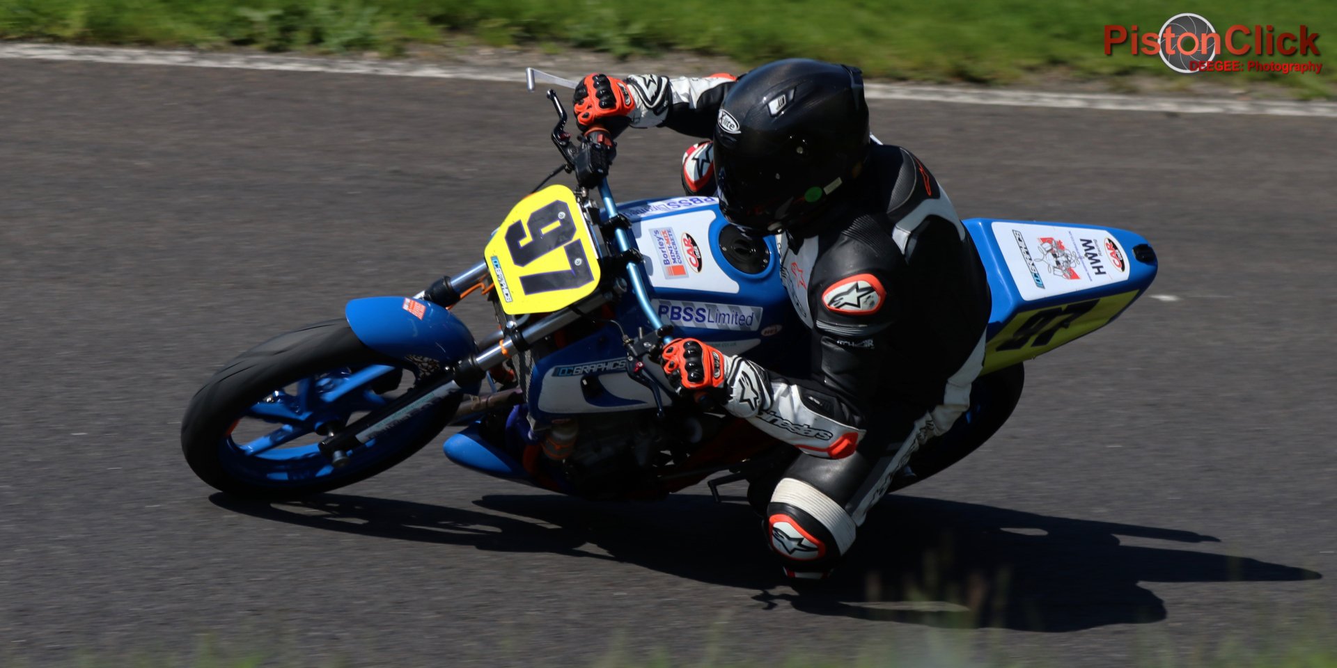 Photography locations at Cadwell Park