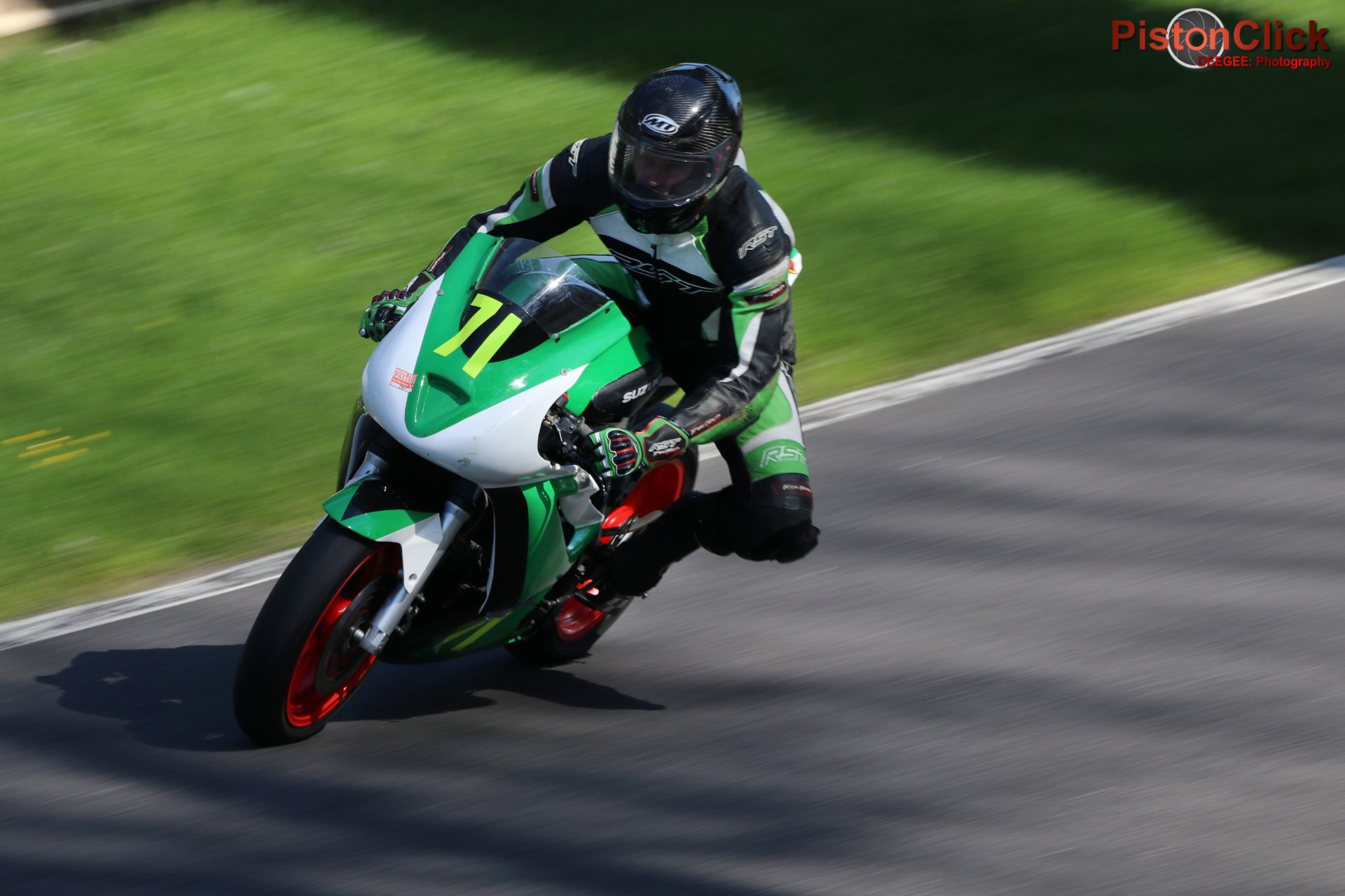 Photography locations at Cadwell Park