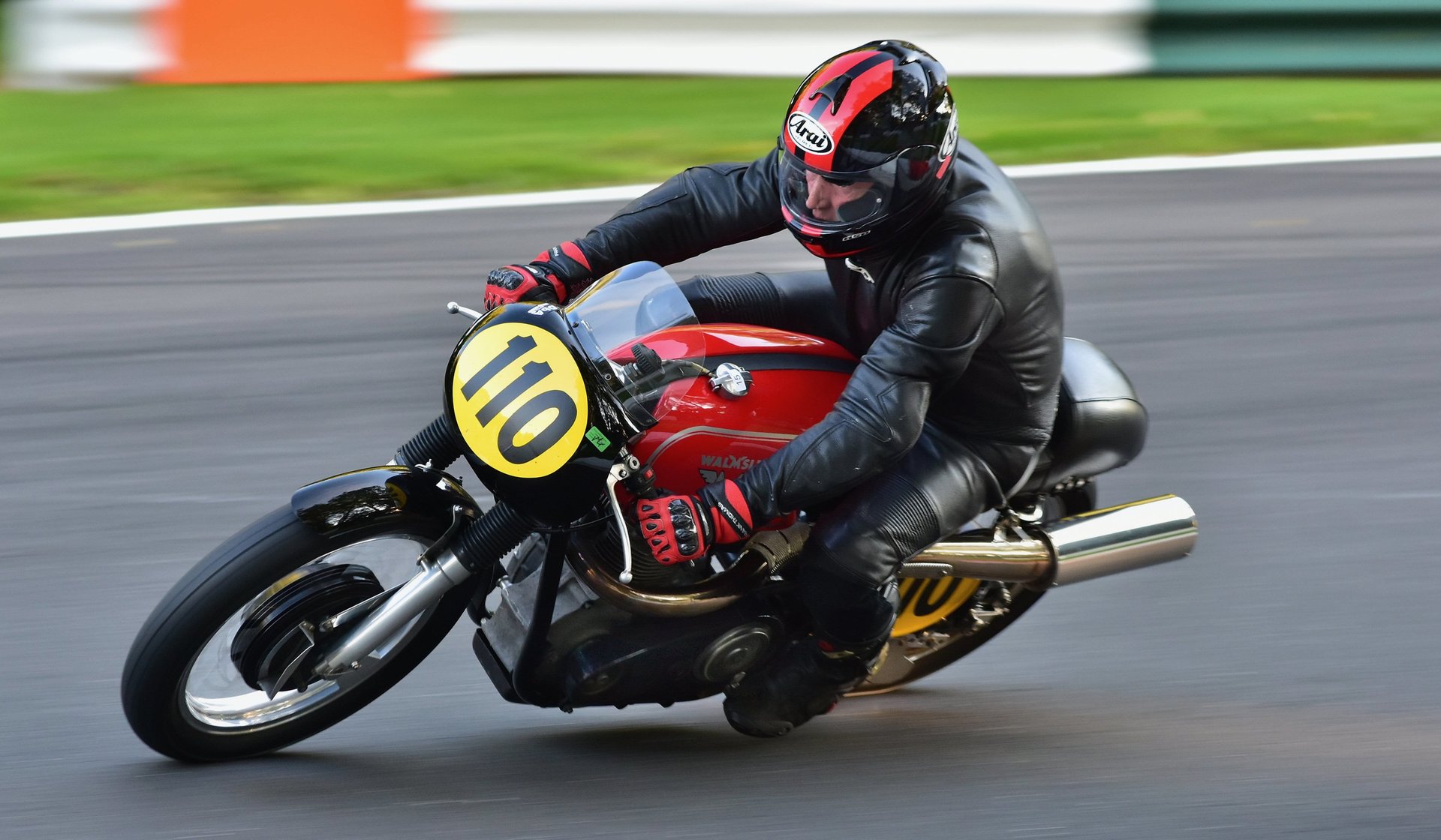 Pistonclick motorsport photography event guide.