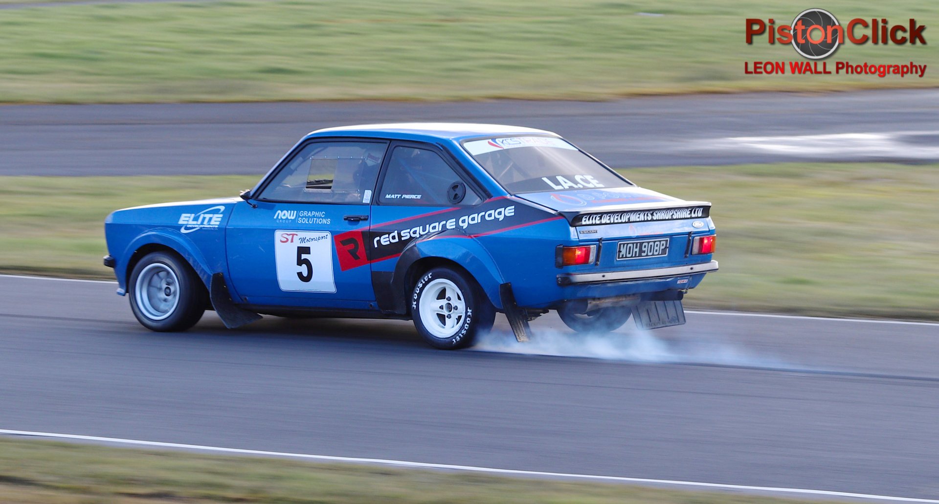 A photographic guide to Three Sisters racing circuit.