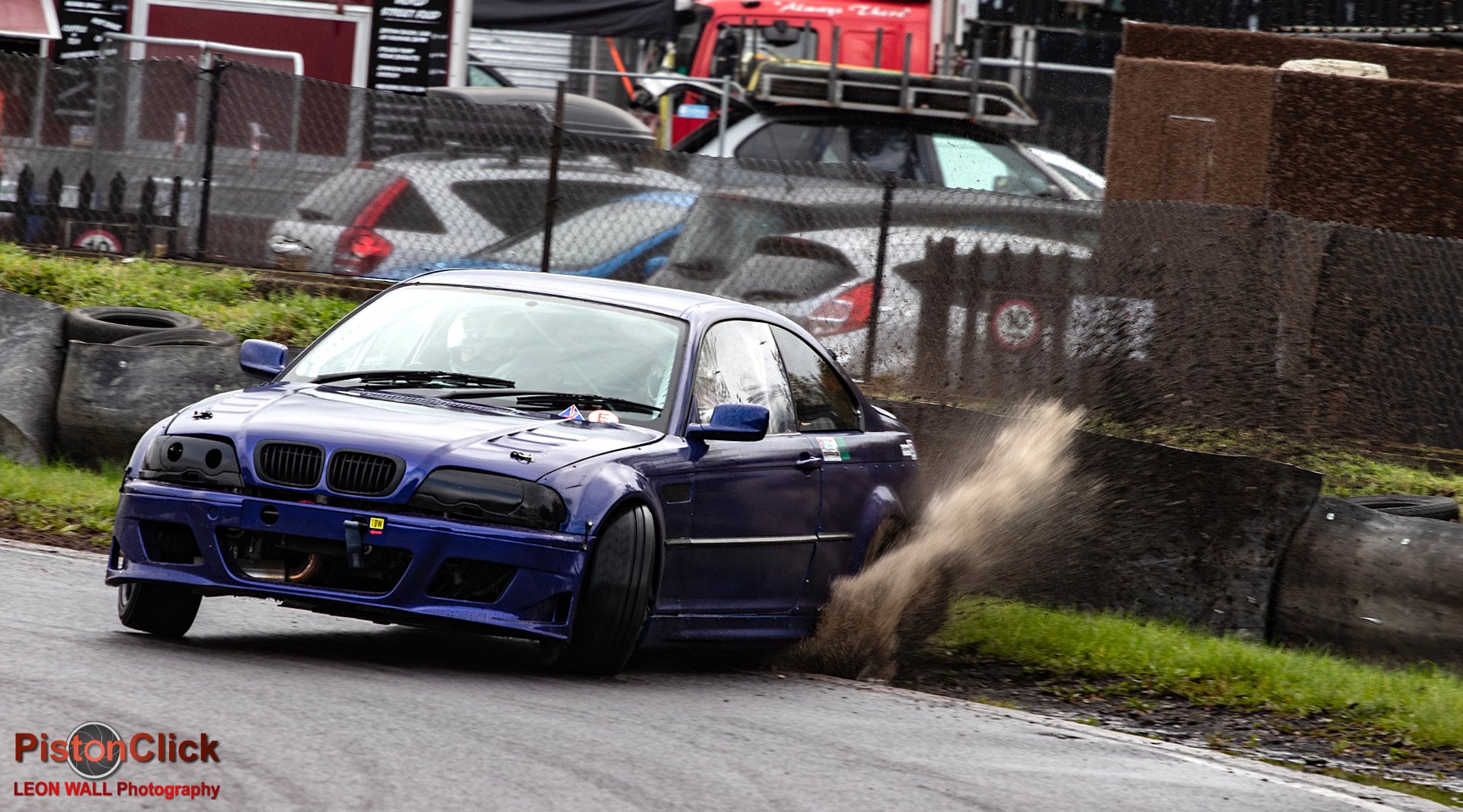 Photographing the Three Sisters Novice Drift Day