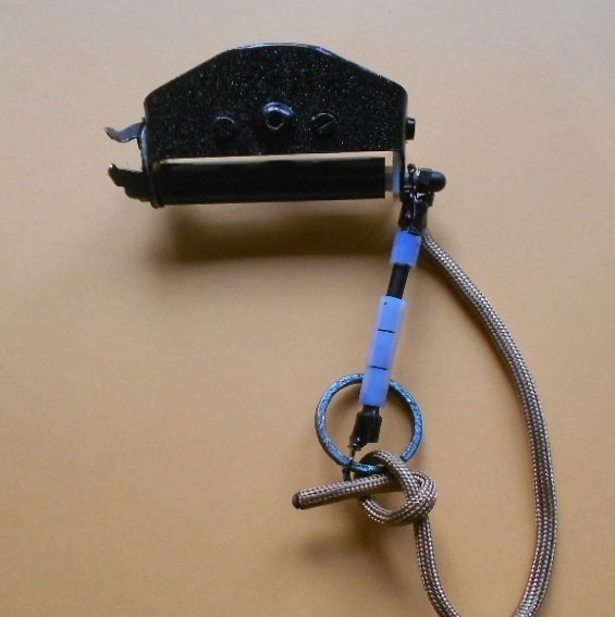 Sixth Finger rolling capo - fastest in the world
