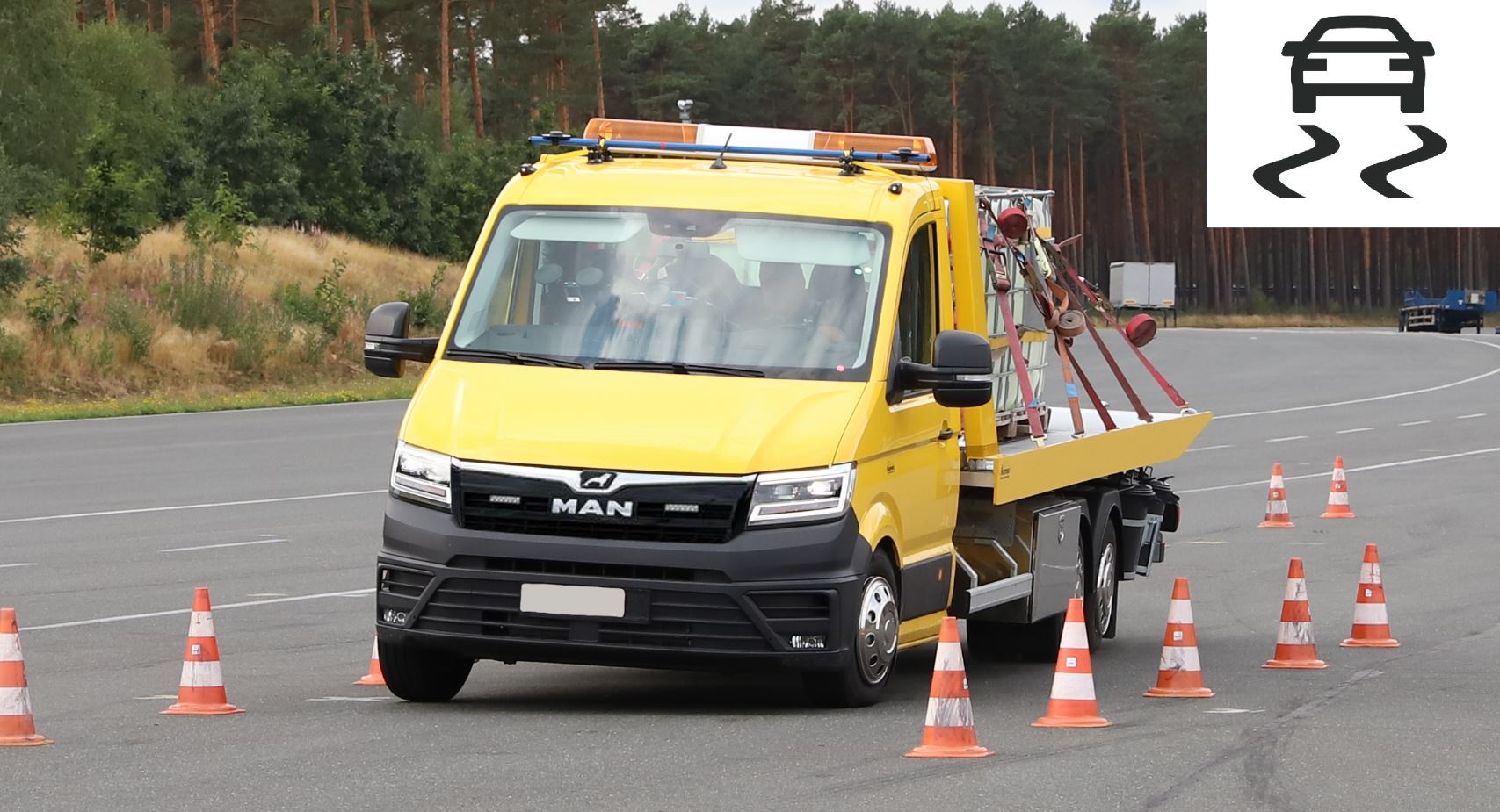 Der MAN TGE Abschleppwagen