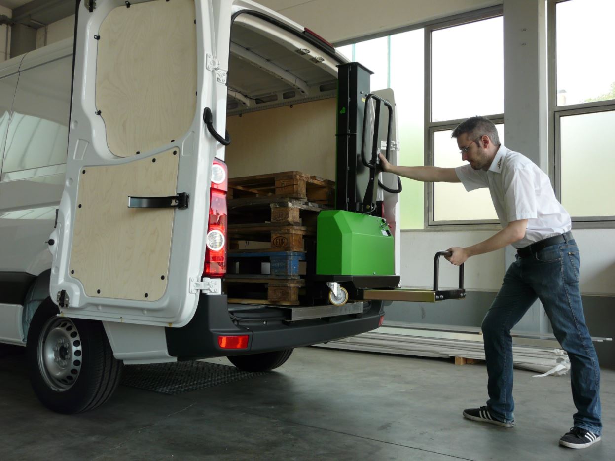 Mitnahmestapler für Kastenwagen