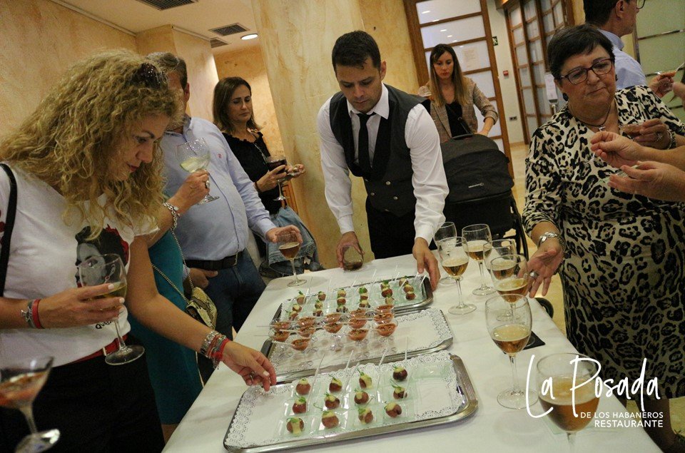 Celebrando el cumpleaños de Mercedes Soto imagen corporativa de FCC ...