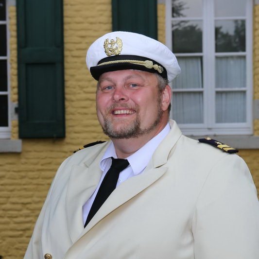 Königsseite - S.M. Frank II. & I.M. Kirsten