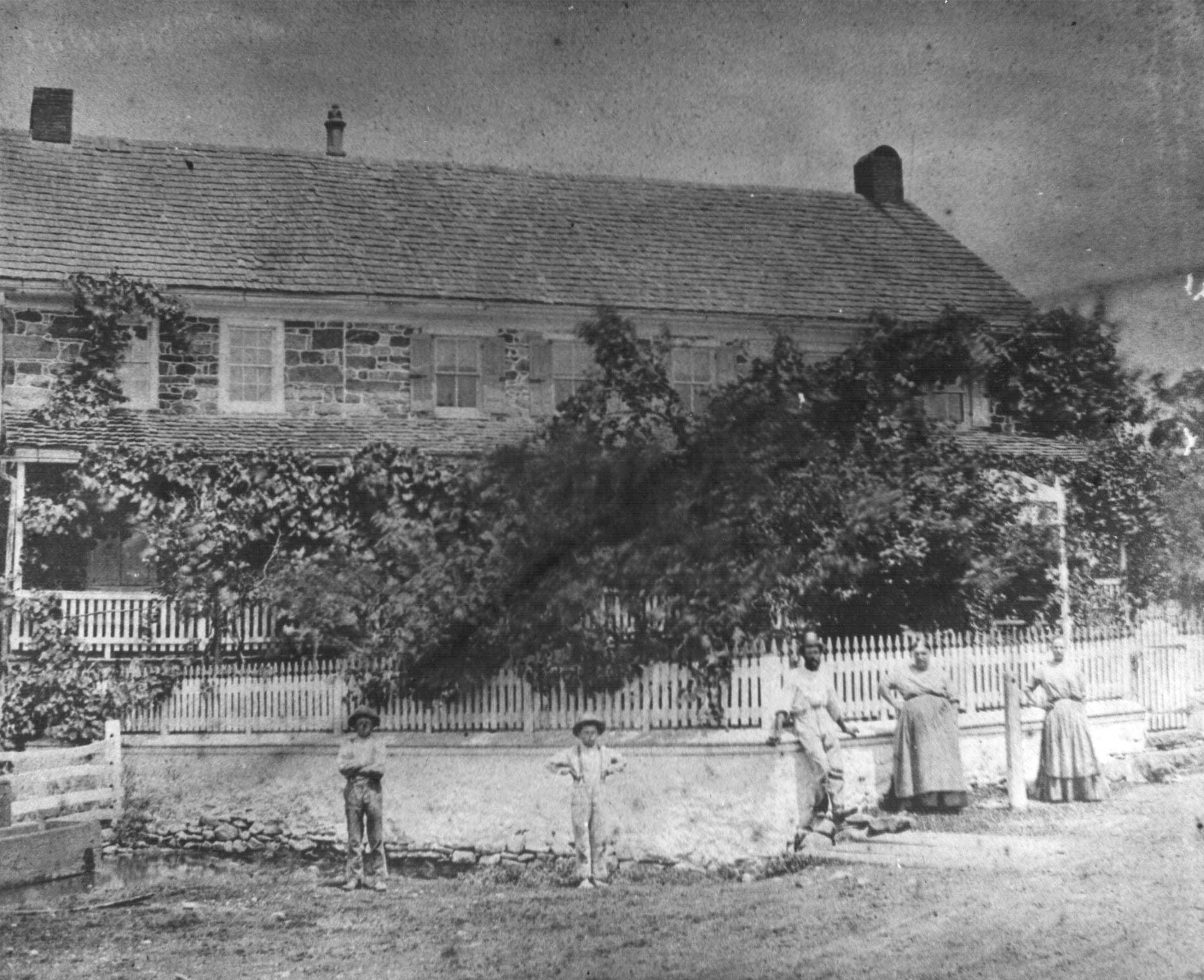 Hoch High Family Association