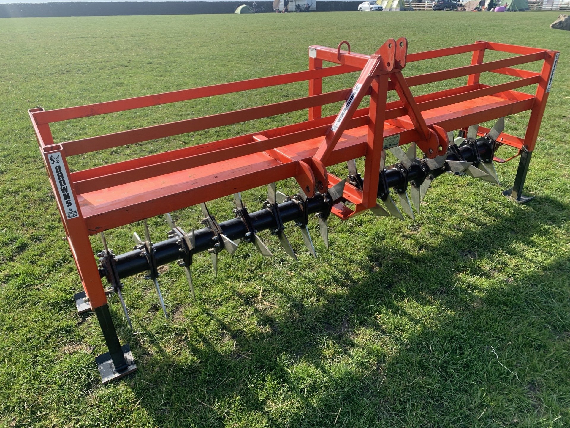 Browns 3m Aerator, Grass Slitter