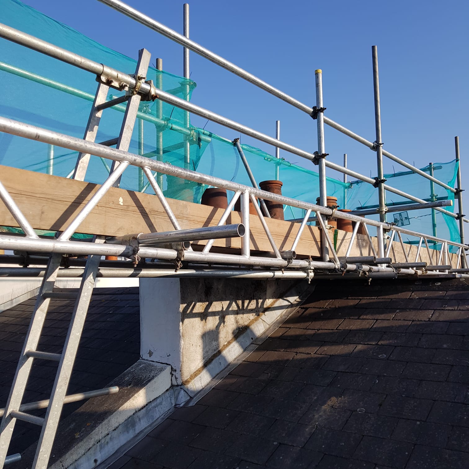 London Based Scaffold Erectors Call: 020 3715 0840