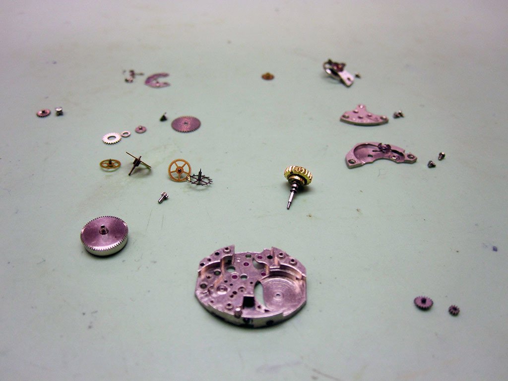 Uhren Revision – Professionelle Revision und Wartung von Luxusuhren