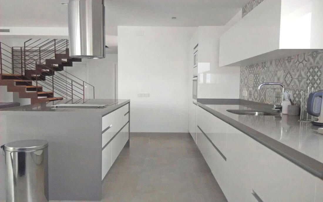 Cocinas BLANCAS y Grises - Cocina Gris | Cocieco