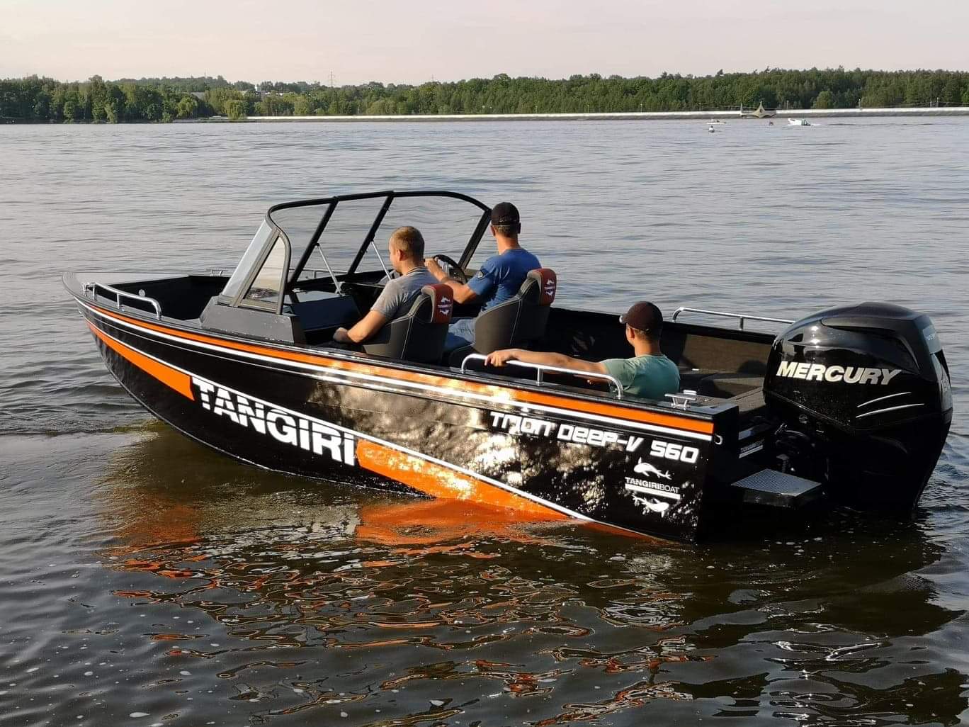 Tangiri TRION DEEP V 560