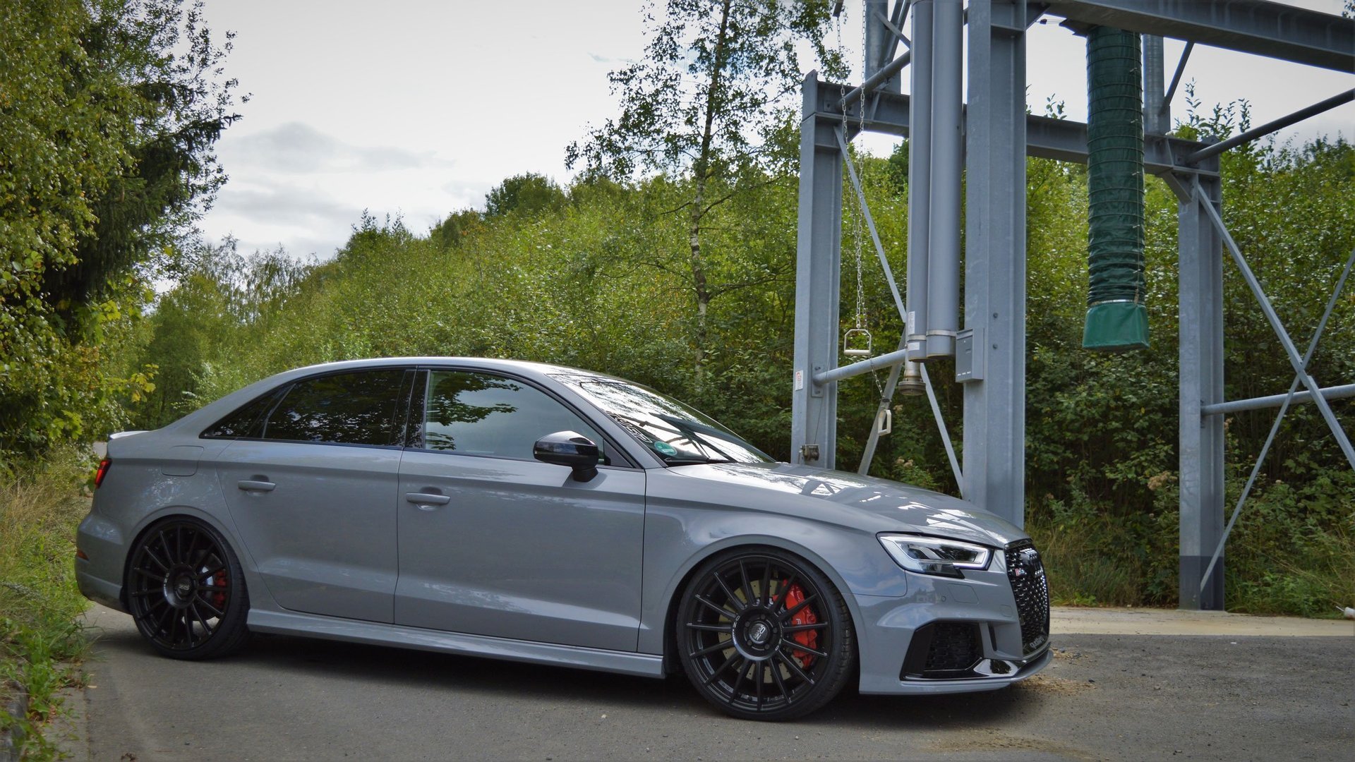 Audi RS 3 8V Limousine gepfeffert Gewindefahrwerk