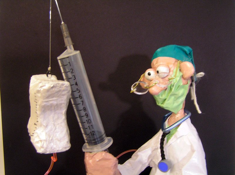 Naava Naslavsky - whimsical art in paper mache