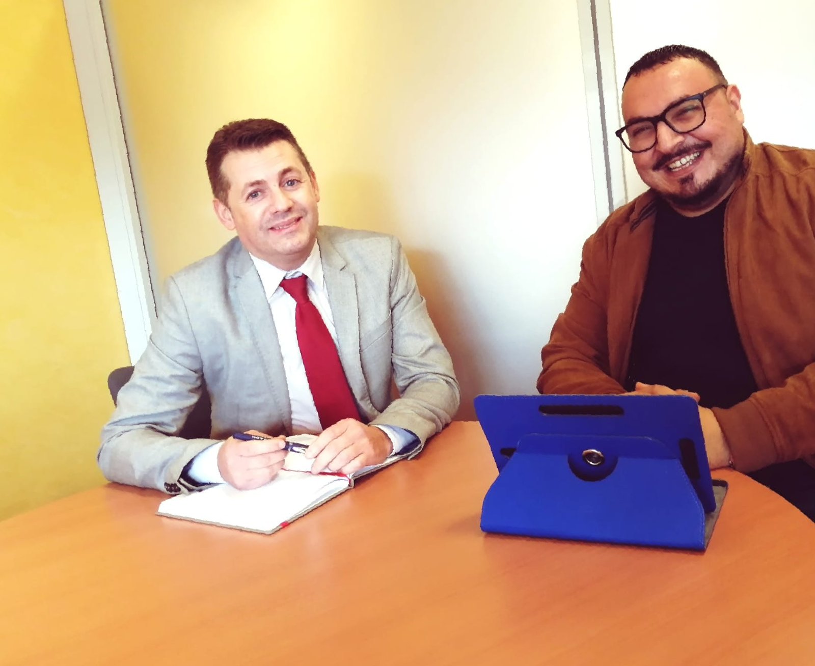 Imad Badour con Hicham Emrani Ismael coordinador internacional de ...