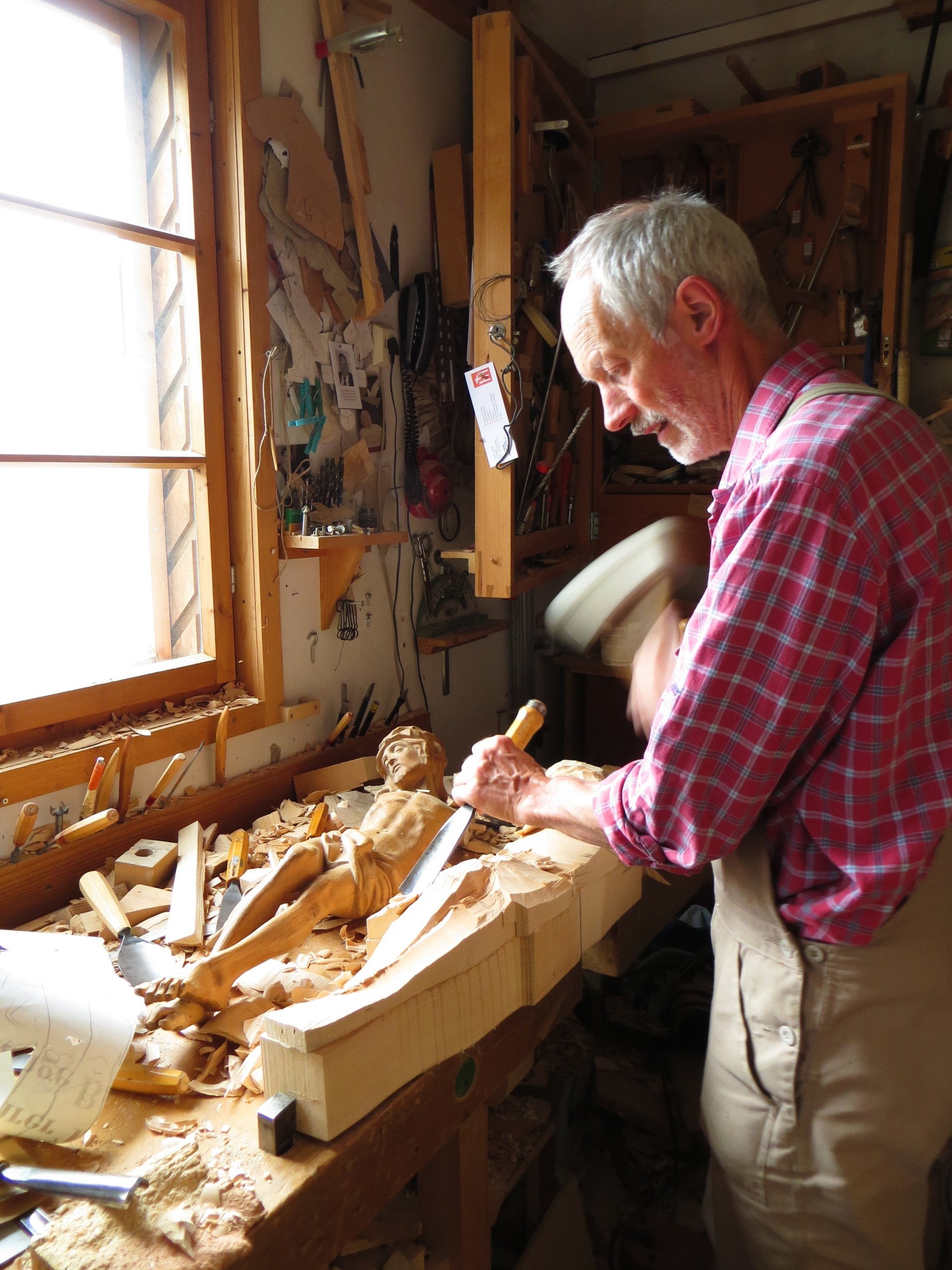 Vita - Holzschnitzer Herbert Haseidl in Oberammergau